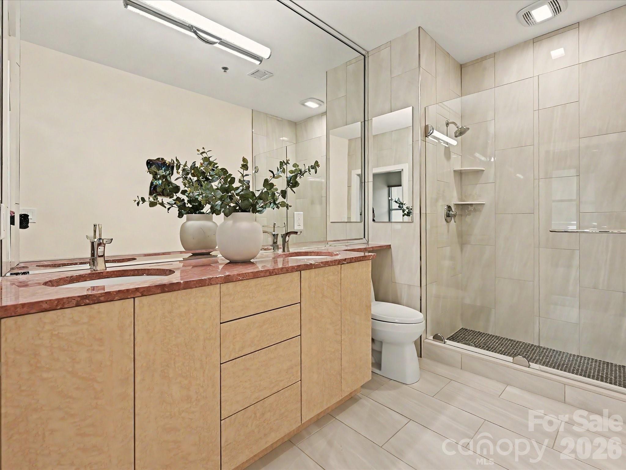 Photo 27 of 127 N Tryon Street509, Charlotte, NC