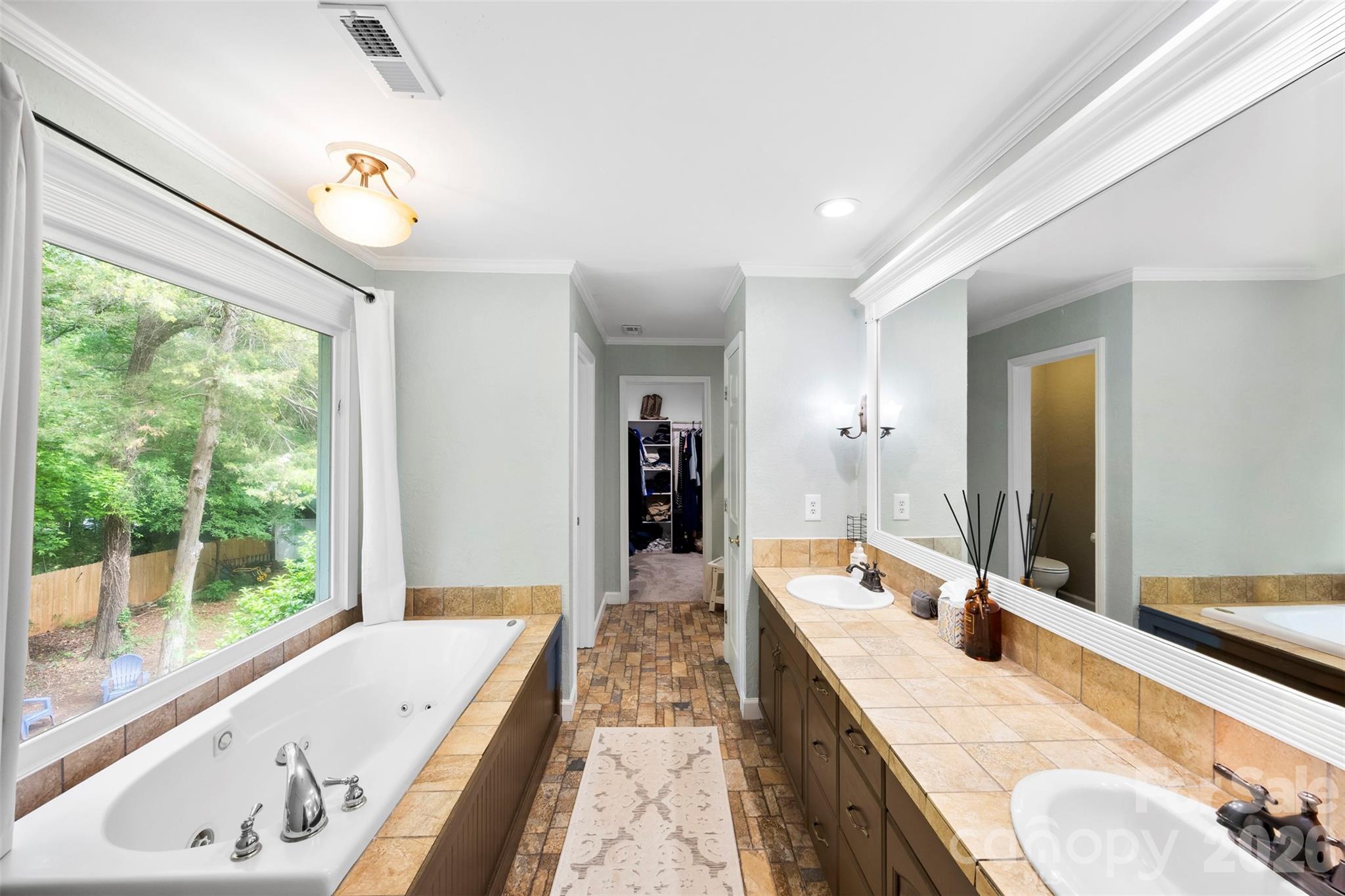 10112 Windtree Lane, Charlotte, NC - photo 27 of 47