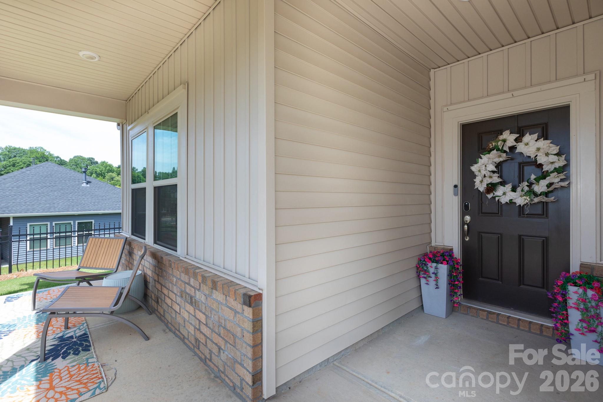 Home for sale at 11809 Red Leaf Drive, Charlotte, NC — photo 3 of 45
