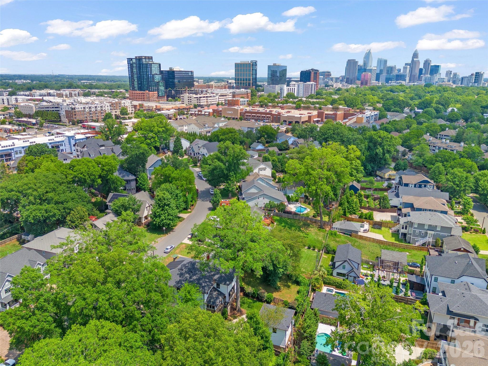 Photo 3 of 433 Atherton Street, Charlotte, NC