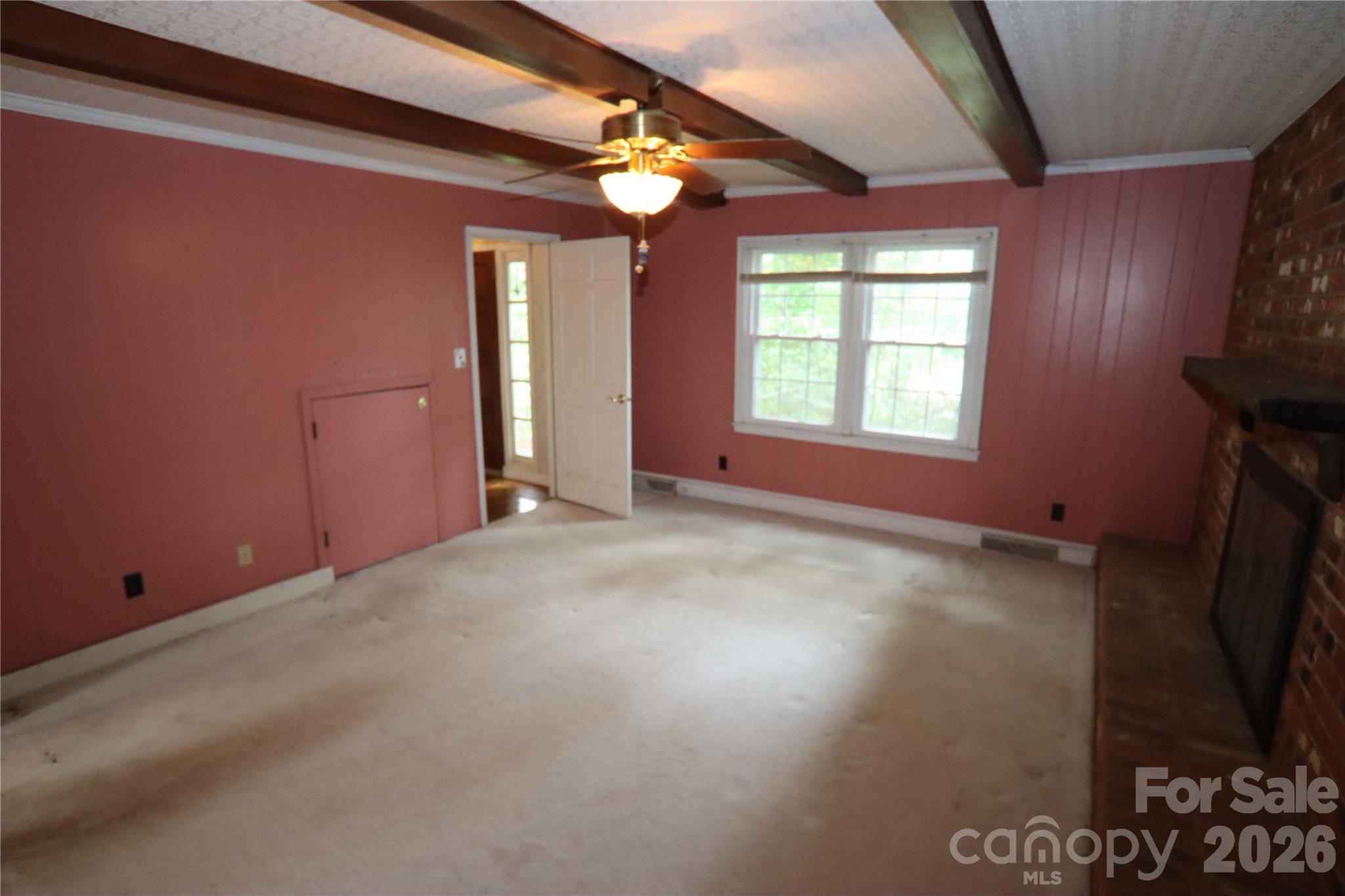 Photo 4 of 607 Willow Lane, Harrisburg, NC