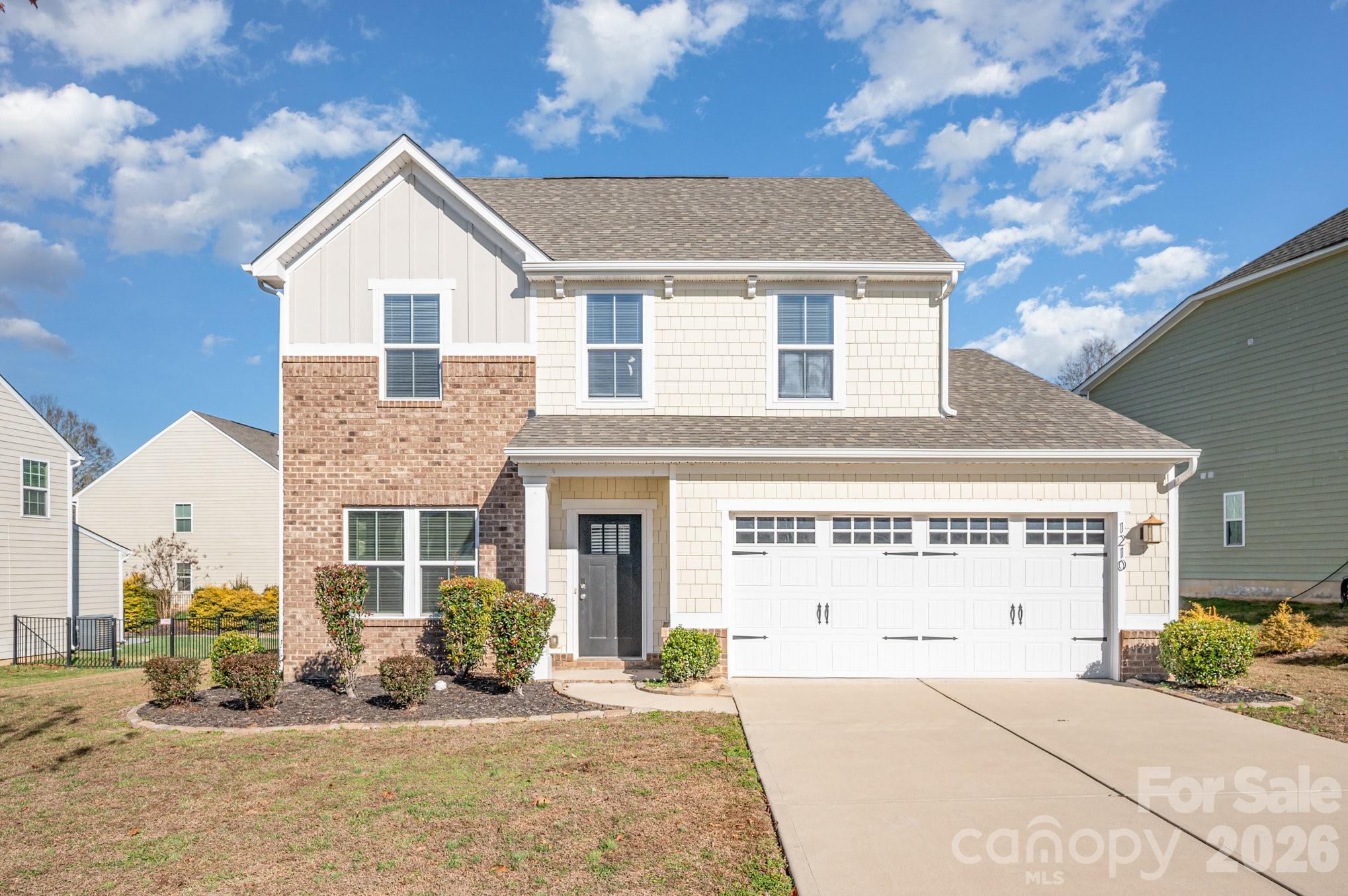 1210 Longwall Lane, Matthews, NC