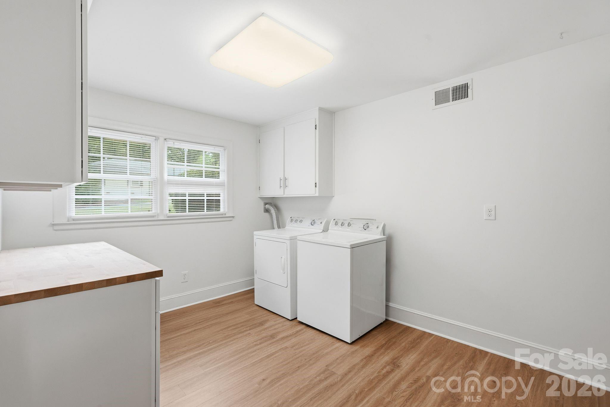 Photo 22 of 926 Shady Bluff Drive, Charlotte, NC