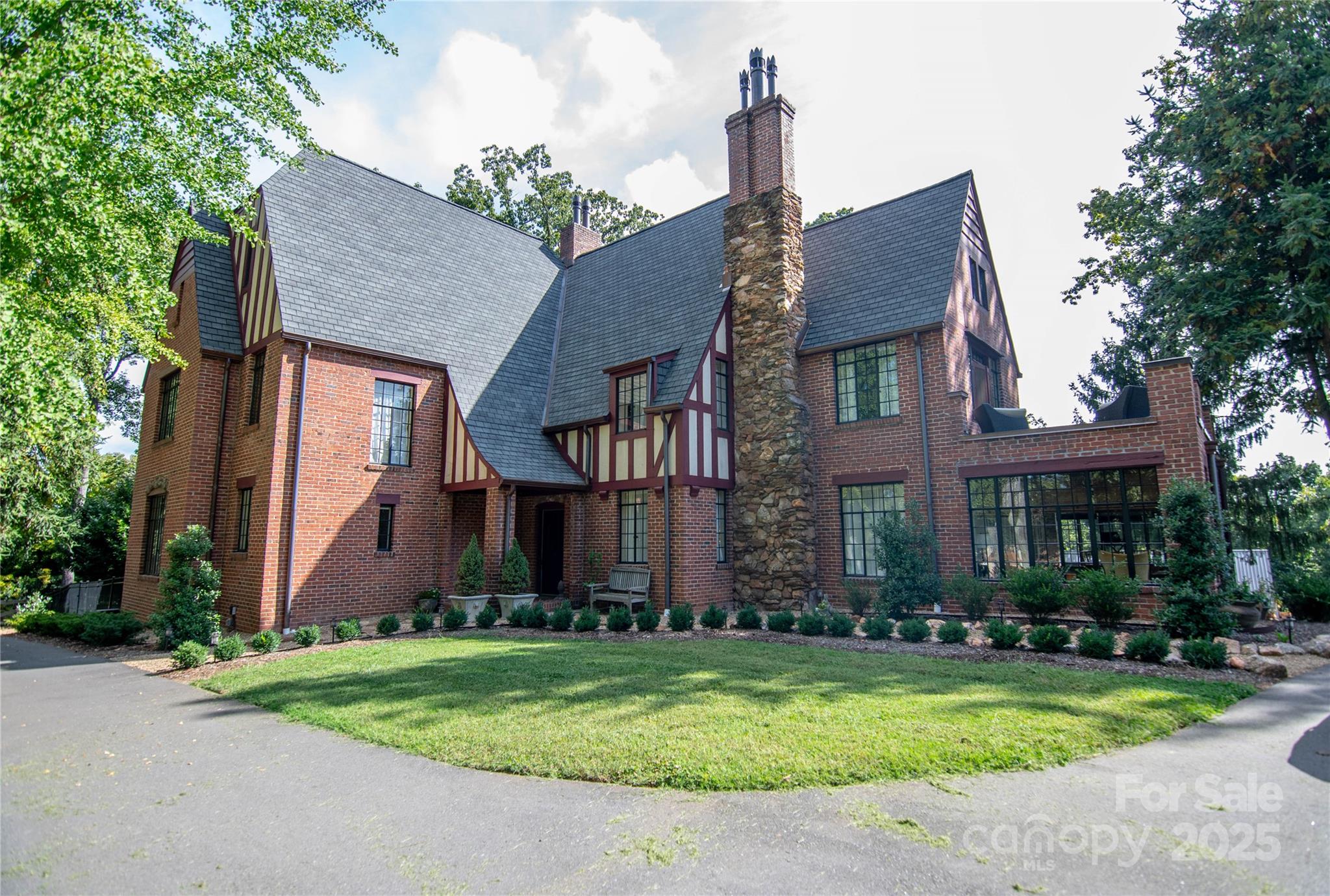 1220 N Piedmont Avenue, Kings Mountain, NC