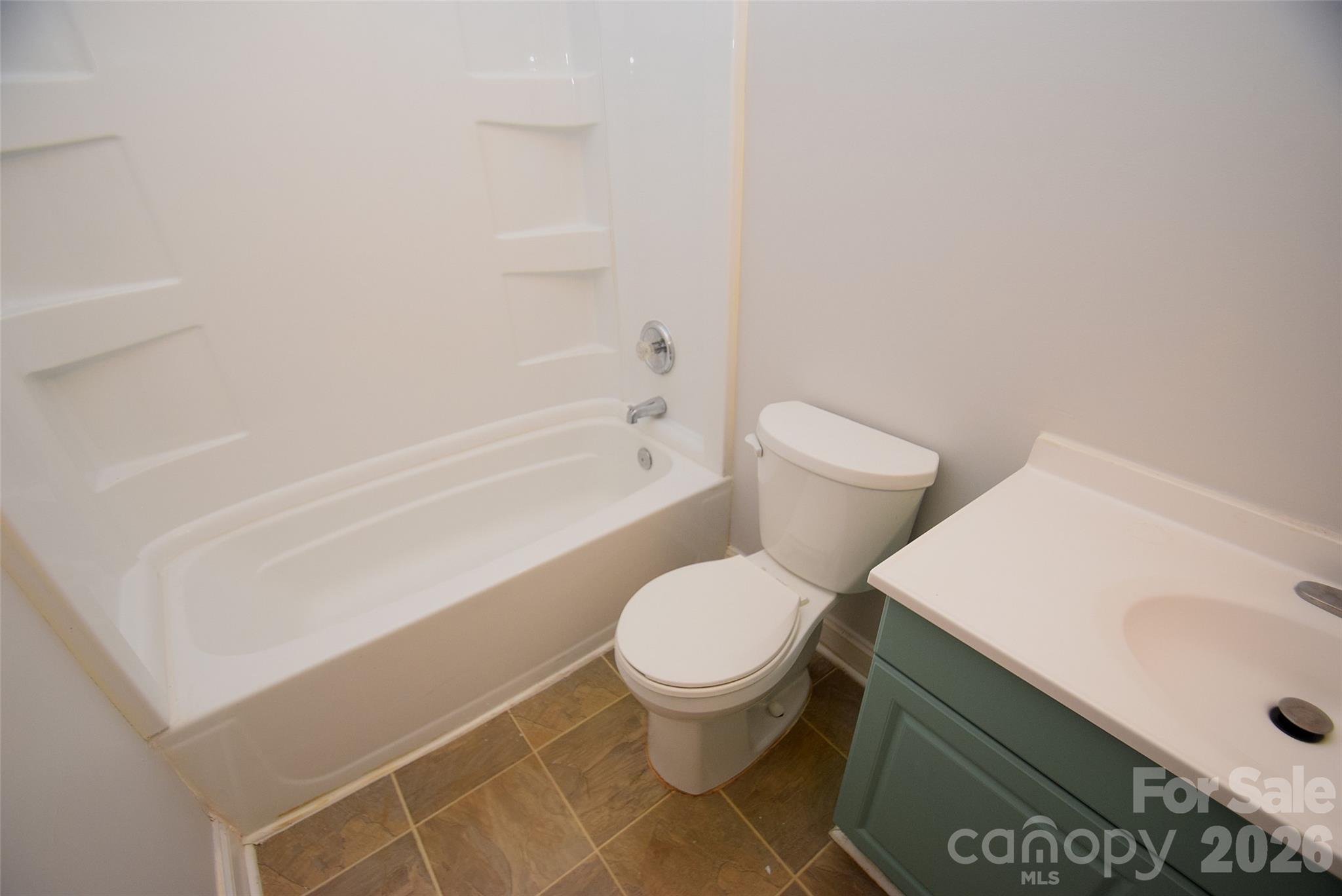 Photo 24 of 10214 Stoneykirk Lane, Charlotte, NC