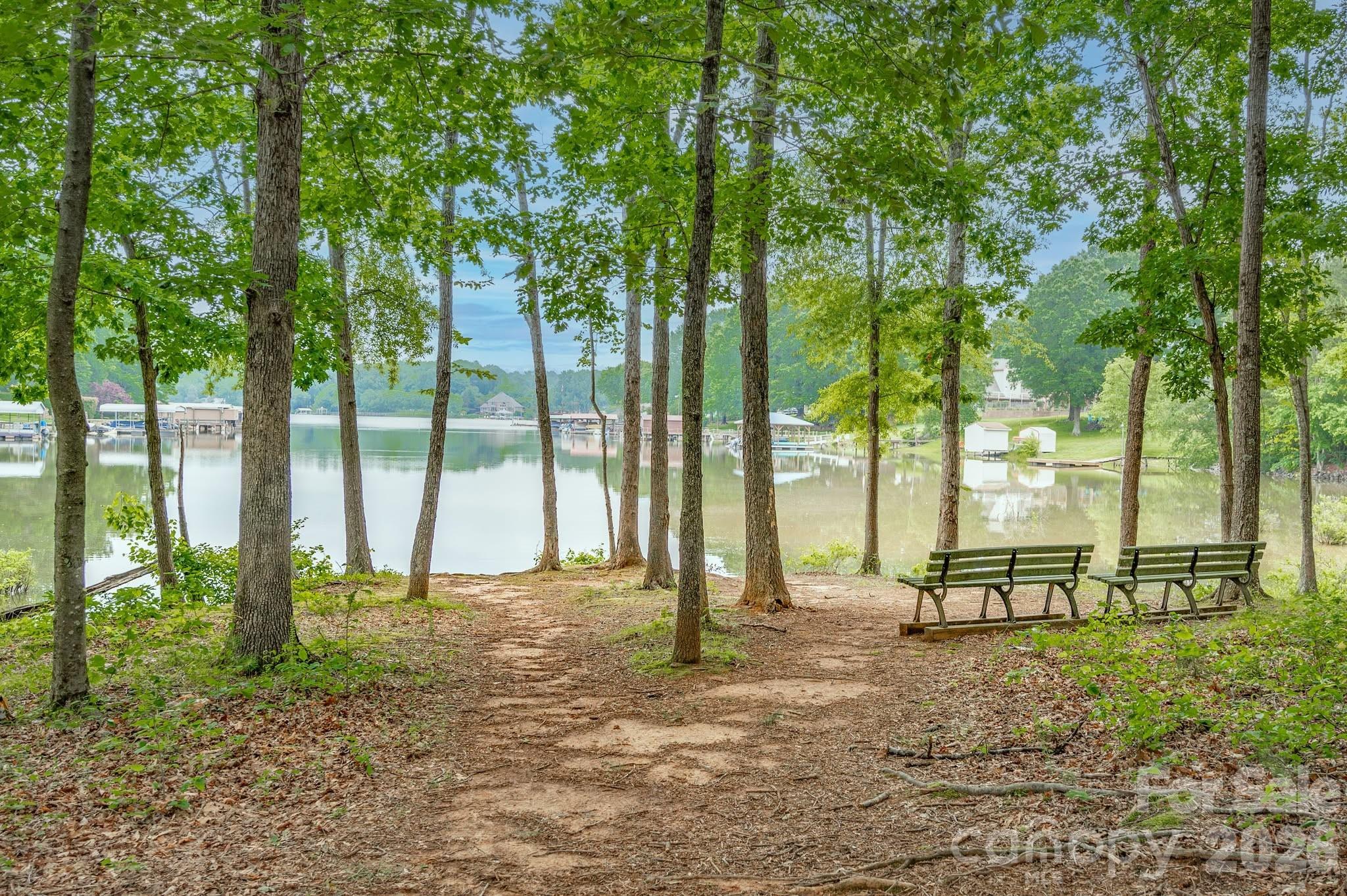Photo 3 of 172 Water Oak Drive, Mooresville, NC