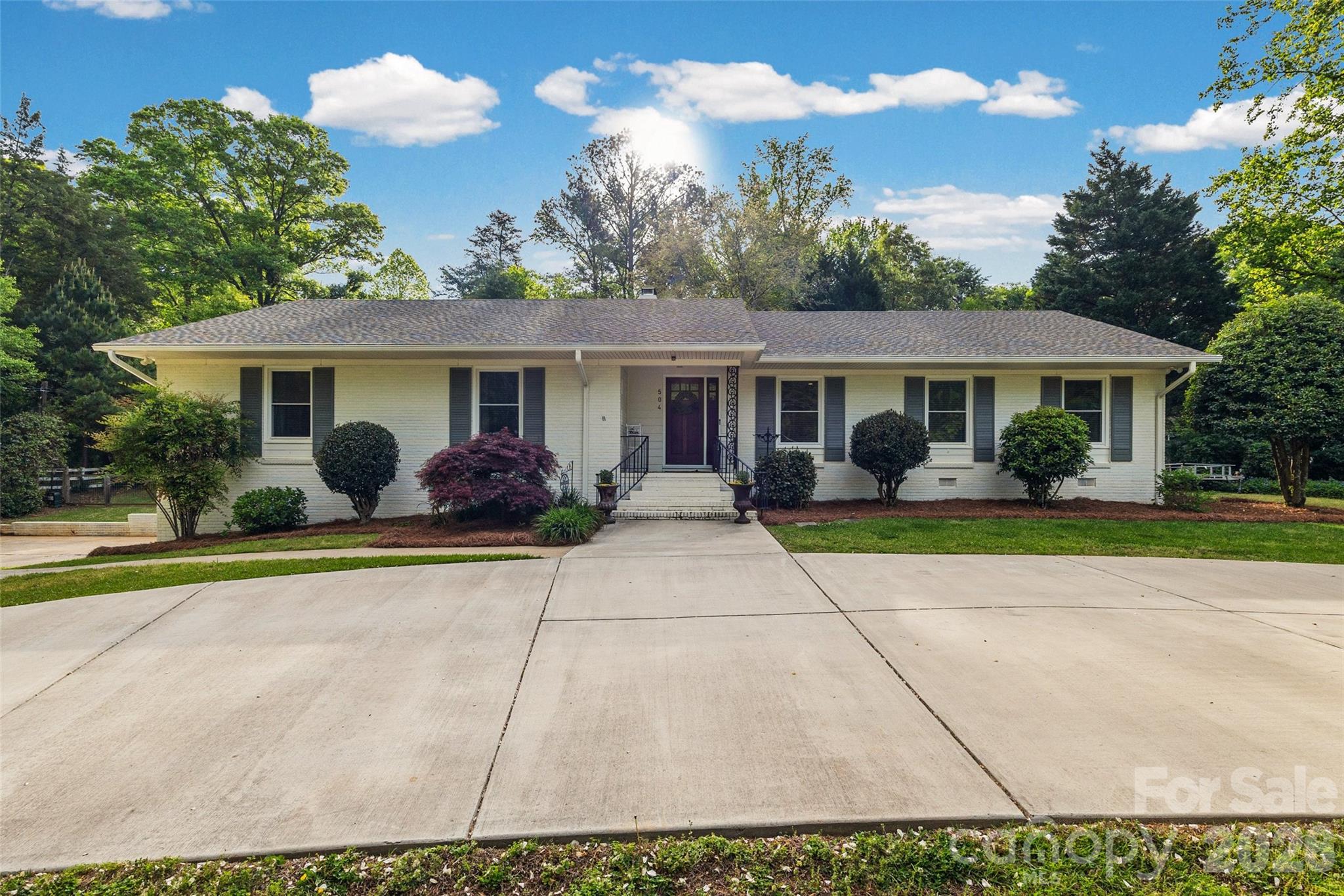 Photo 2 of 504 Fairway Drive, Fort Mill, SC