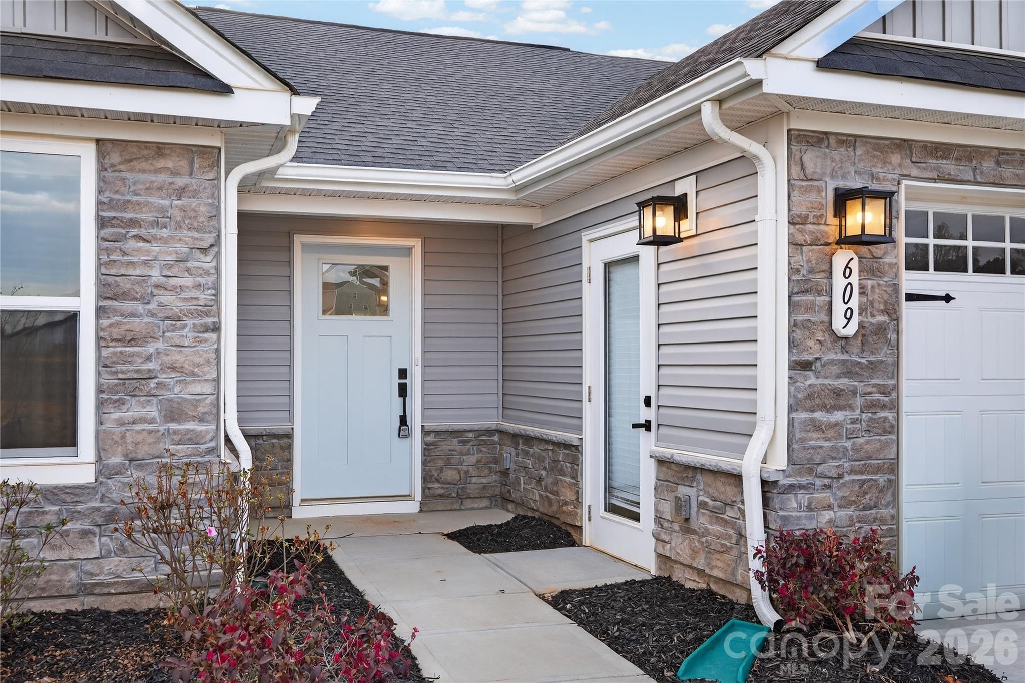Photo 4 of 609 Nesbe Street, Lancaster, SC