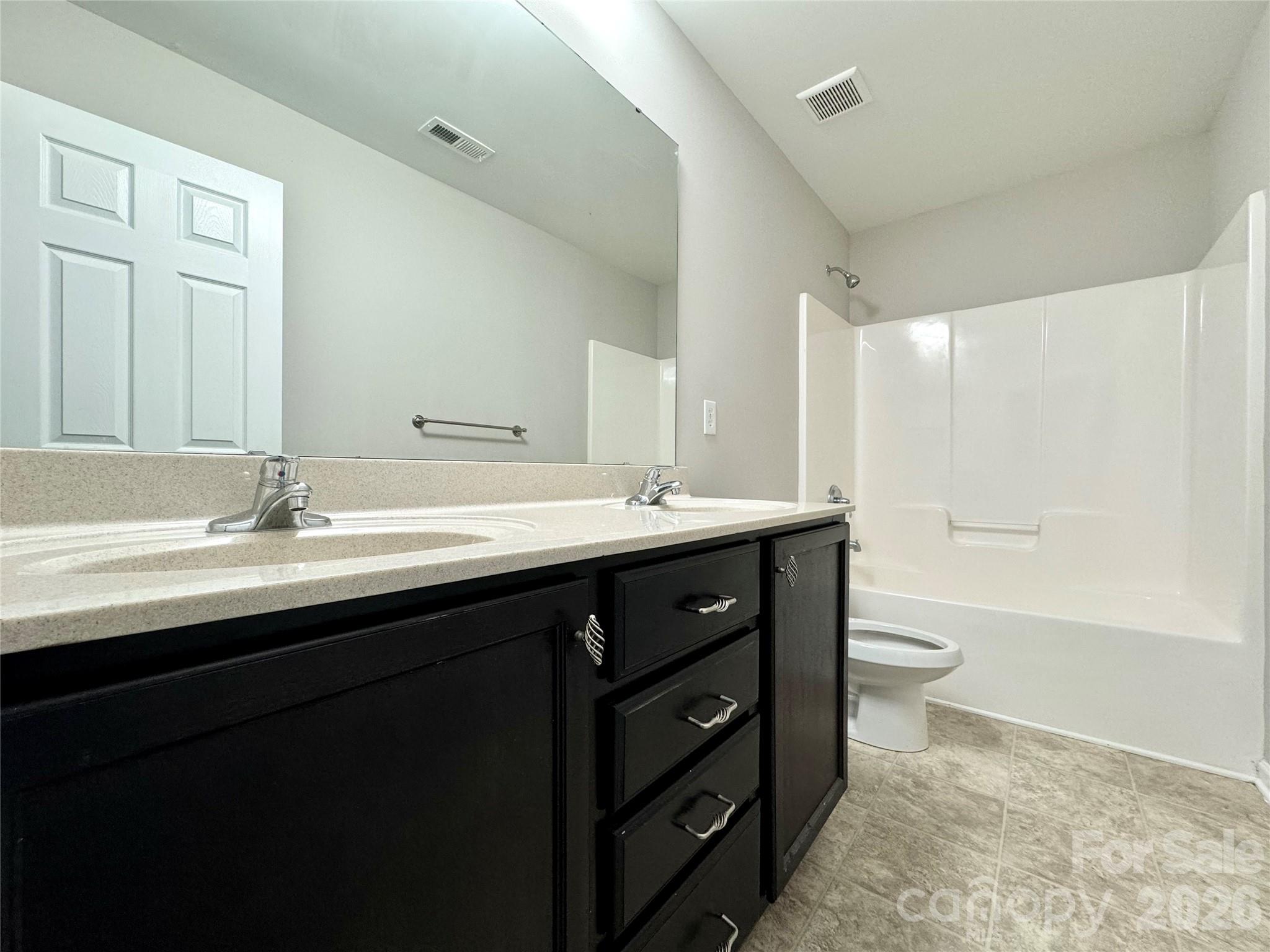 Photo 23 of 2482 Chatham Drive, Fort Mill, SC