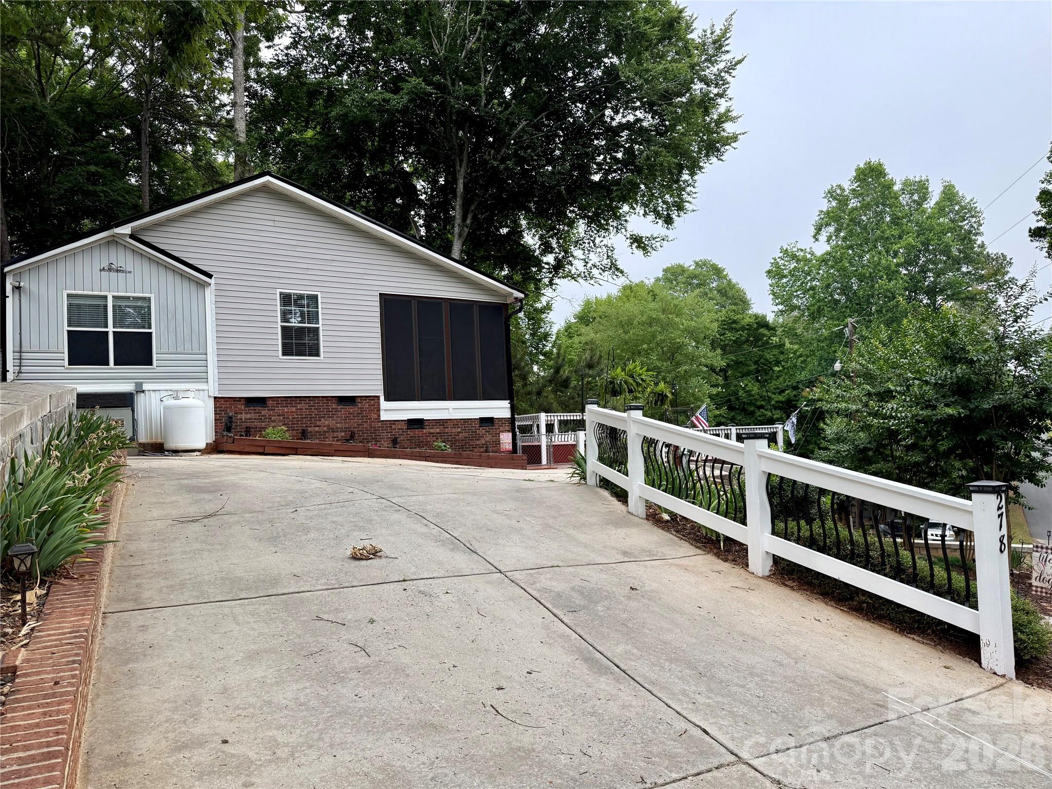 278/280 Lake Tillery Trail, Mount Gilead, NC - photo 7 of 28