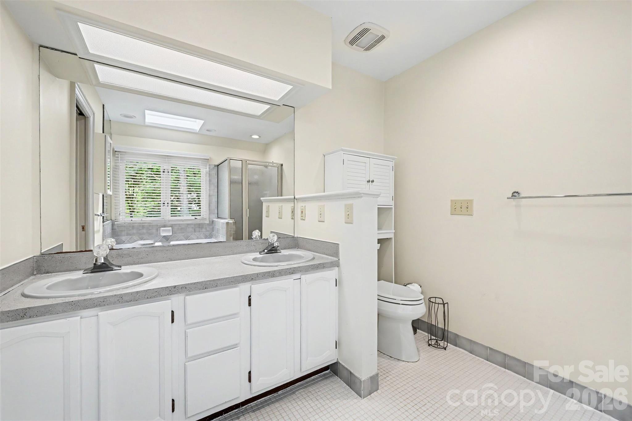 Photo 30 of 212 Rose Arbor Lane, Matthews, NC