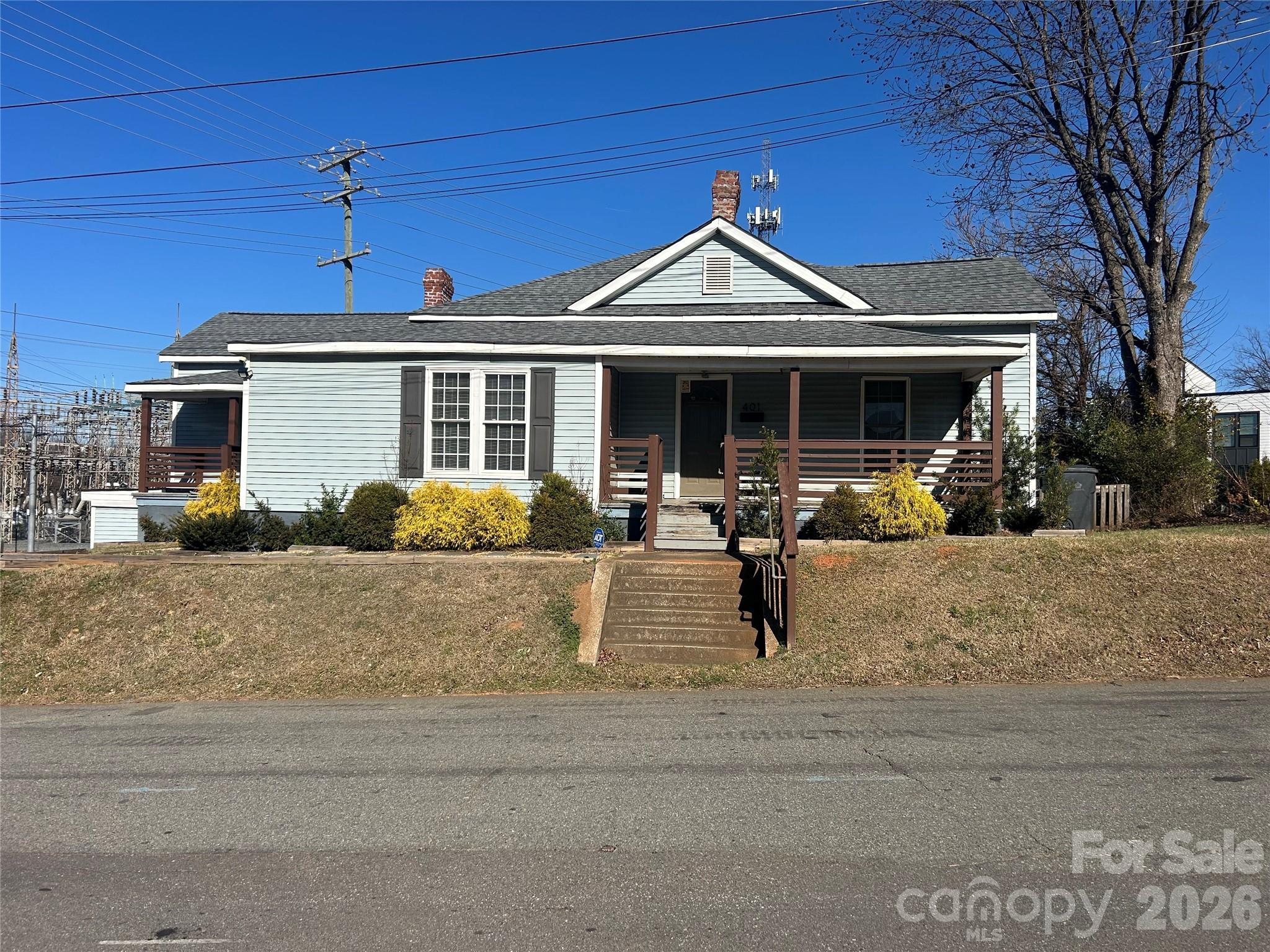 Photo 5 of 401 Charles Avenue, Charlotte, NC