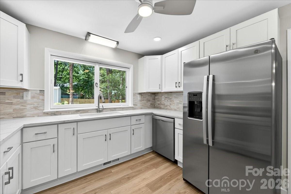6018 Donegal Drive, Charlotte, NC - photo 21 of 49