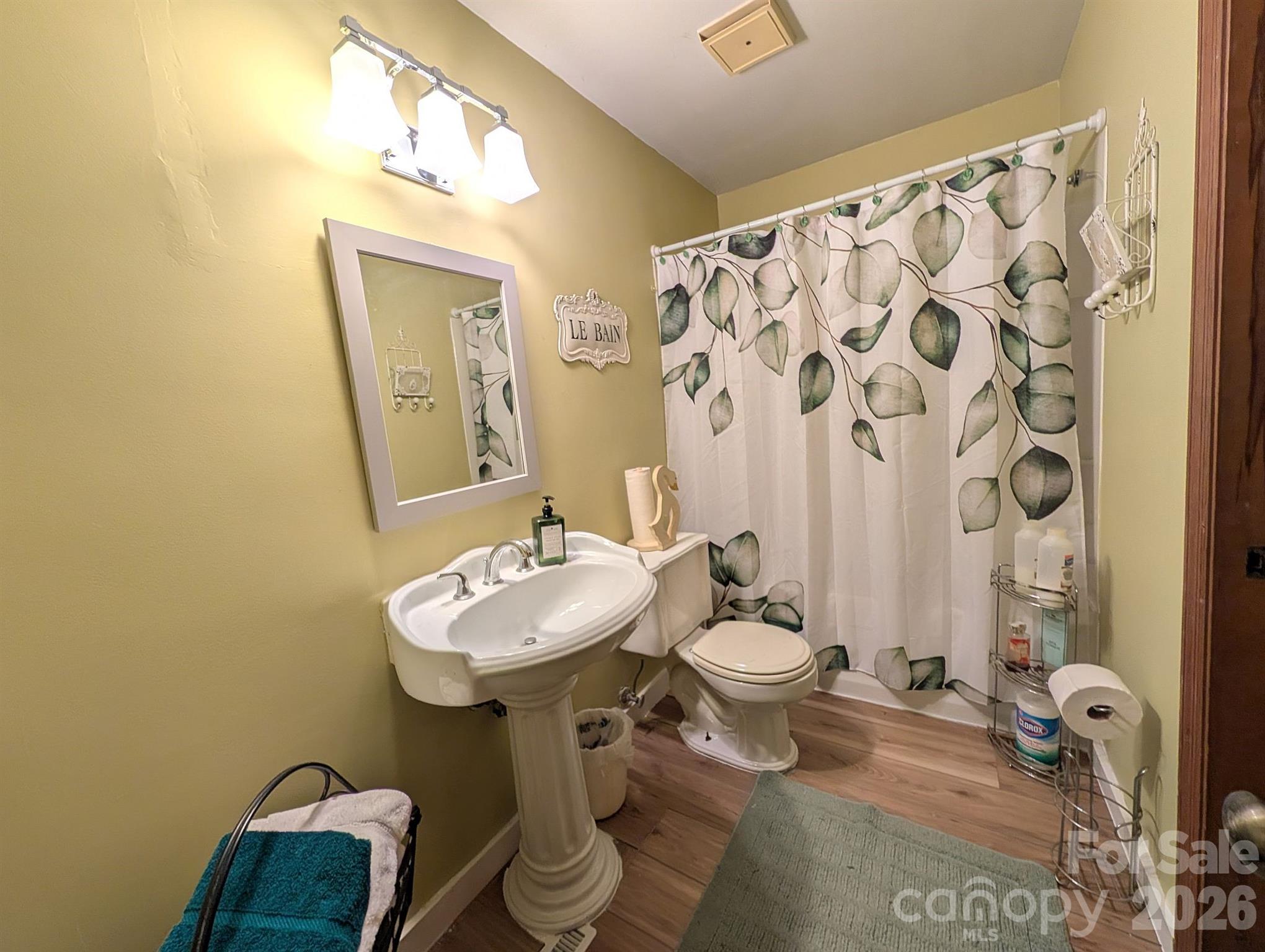 Photo 14 of 215 Swamp Fox Drive, Fort Mill, SC