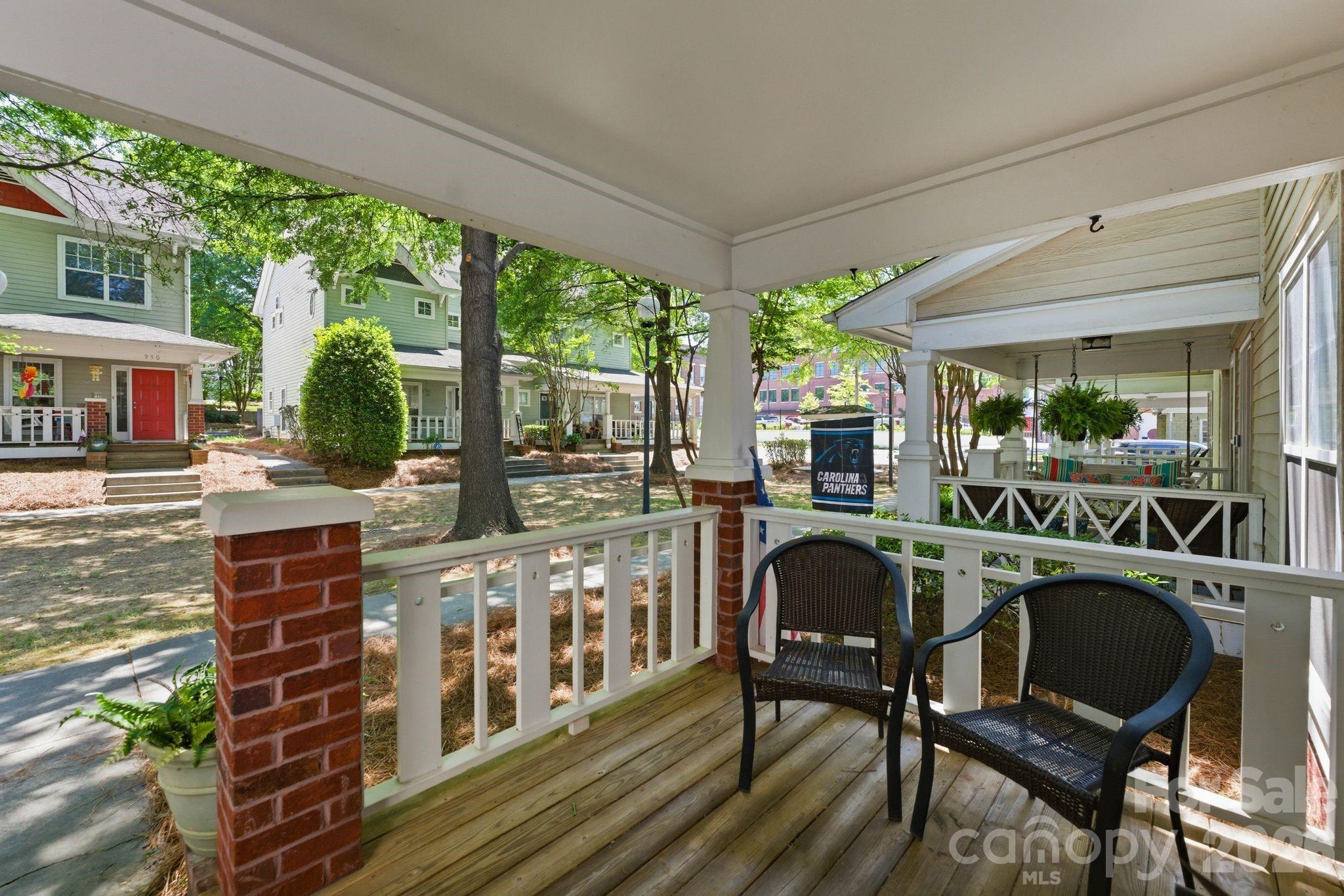 Photo 8 of 1016 W 1st Street, Charlotte, NC