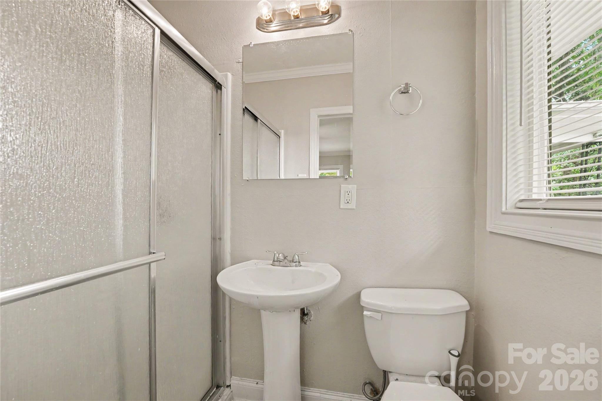 Home for sale at 6931 Robinson Church Road, Charlotte, NC — photo 16 of 25