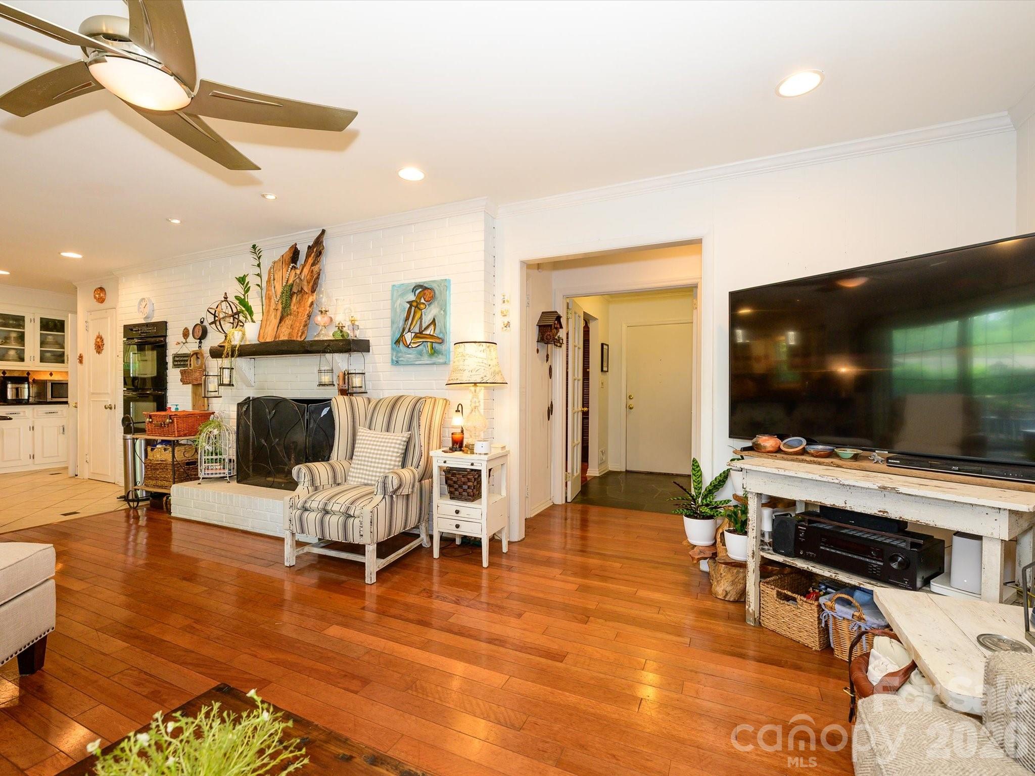 Photo 24 of 1300 Bevis Drive, Charlotte, NC