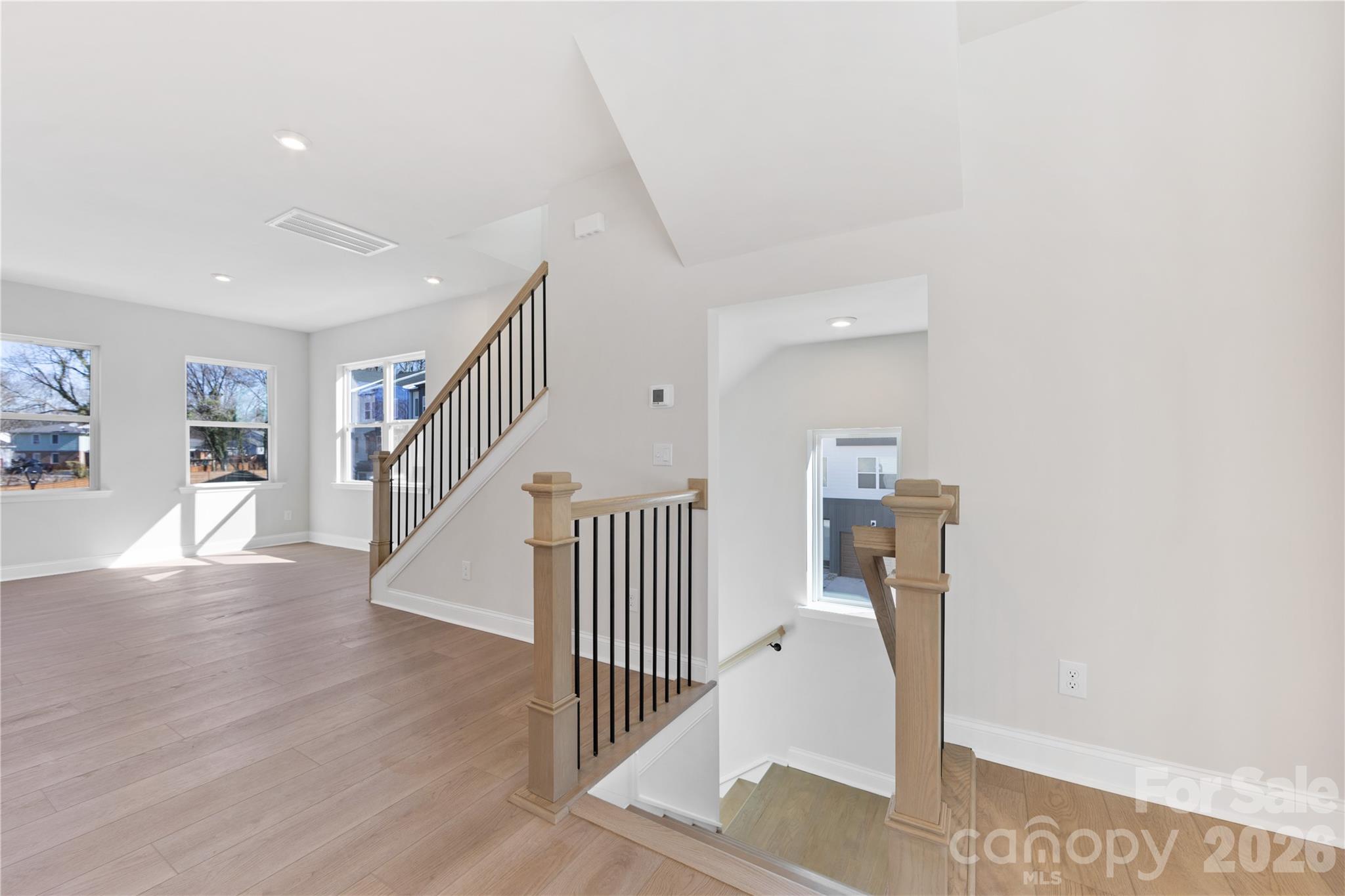 Photo 7 of 905 Archway Lane, Charlotte, NC