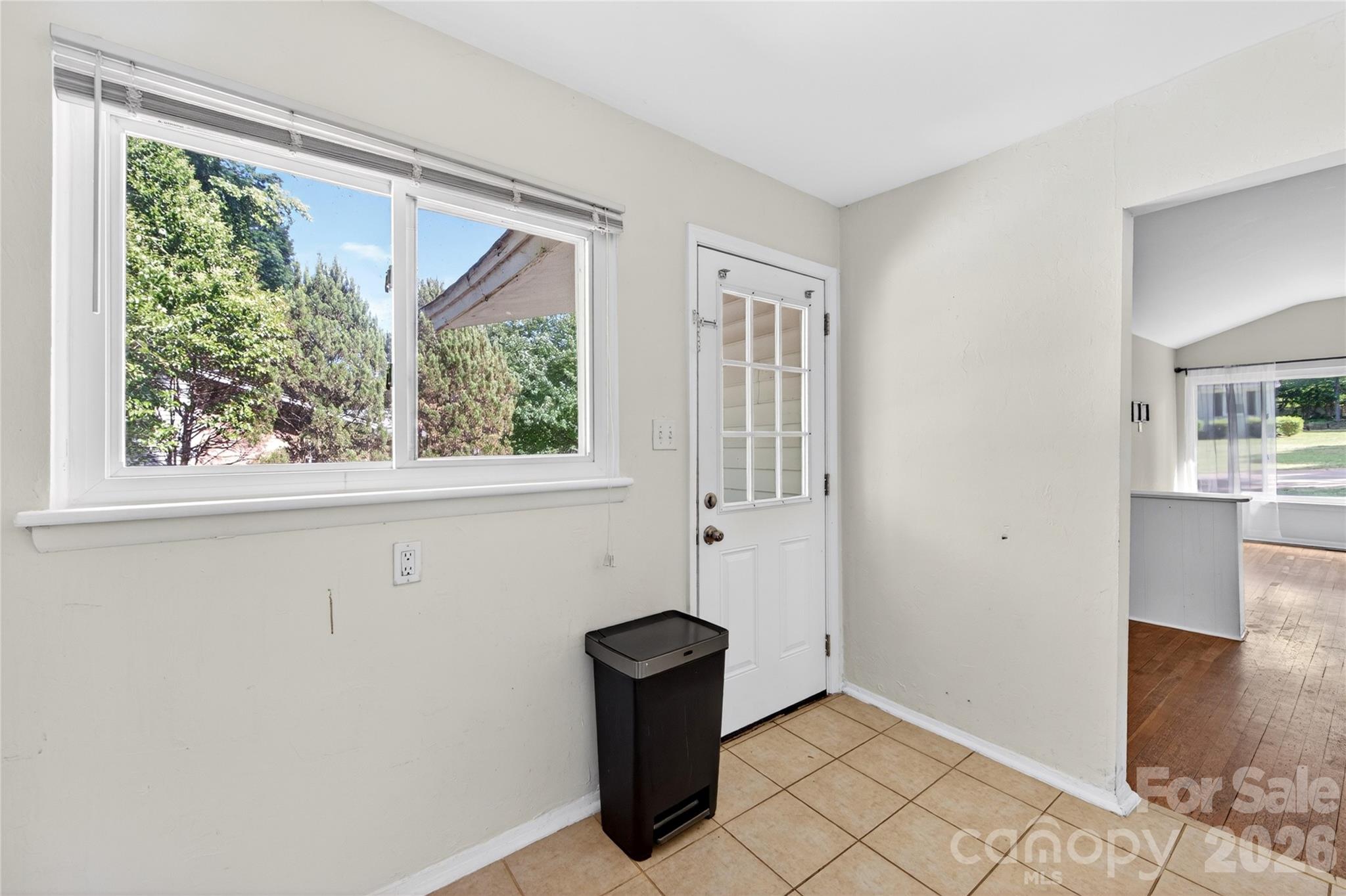 501 Kenlough Drive, Charlotte, NC - photo 17 of 47