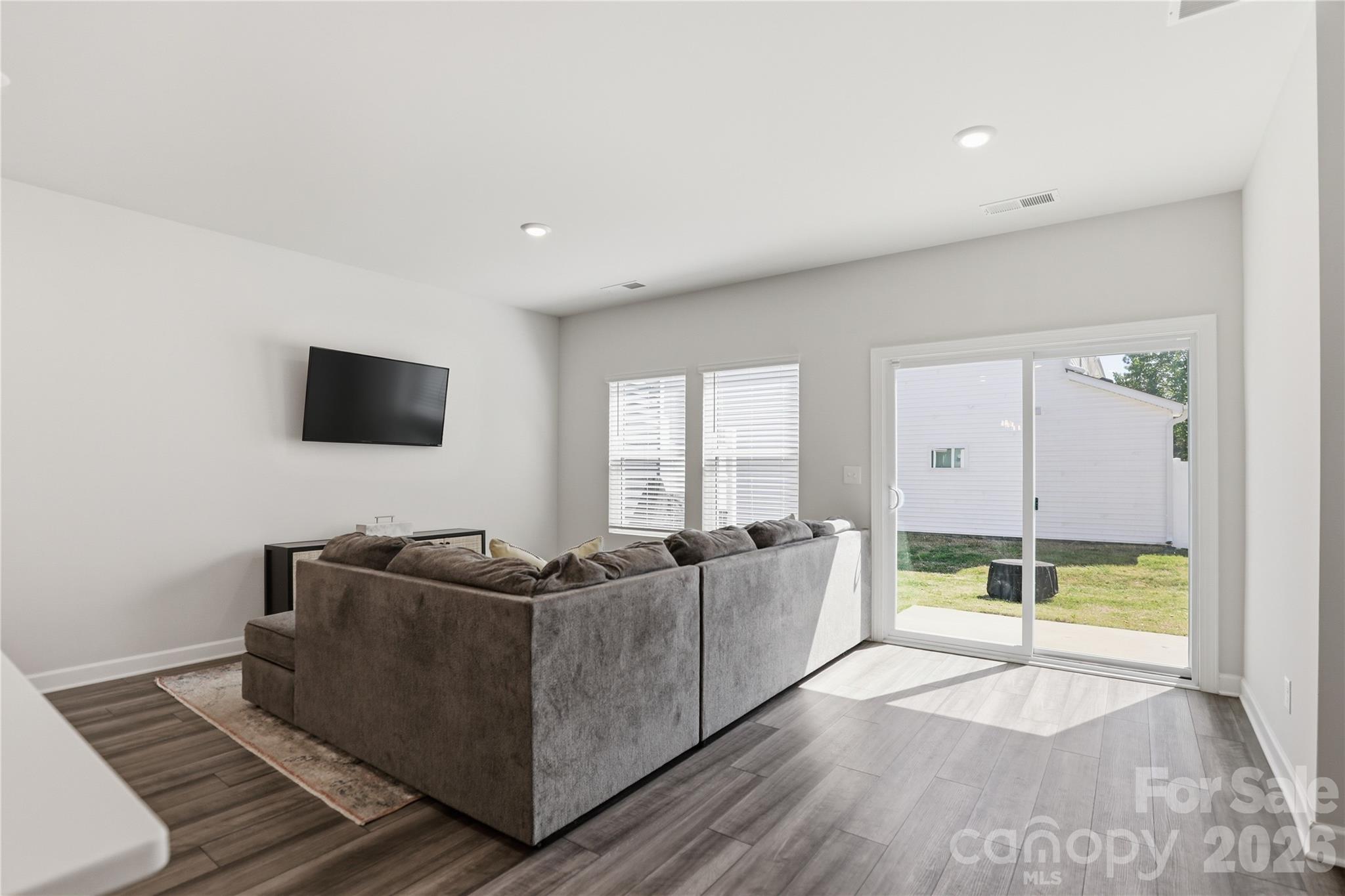 Photo 8 of 2317 Belterra Drive, Charlotte, NC