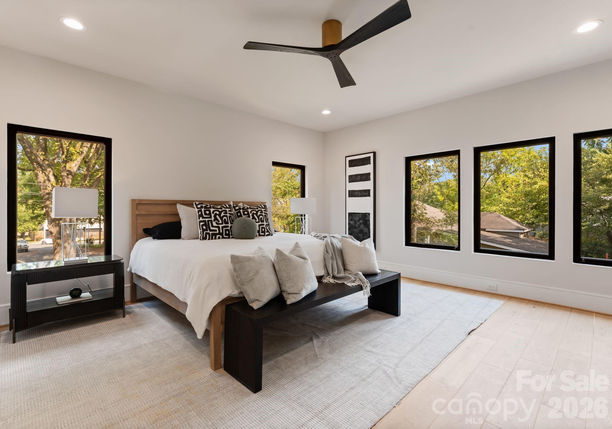 Home for sale at 1821 Umstead Street, Charlotte, NC — photo 13 of 21
