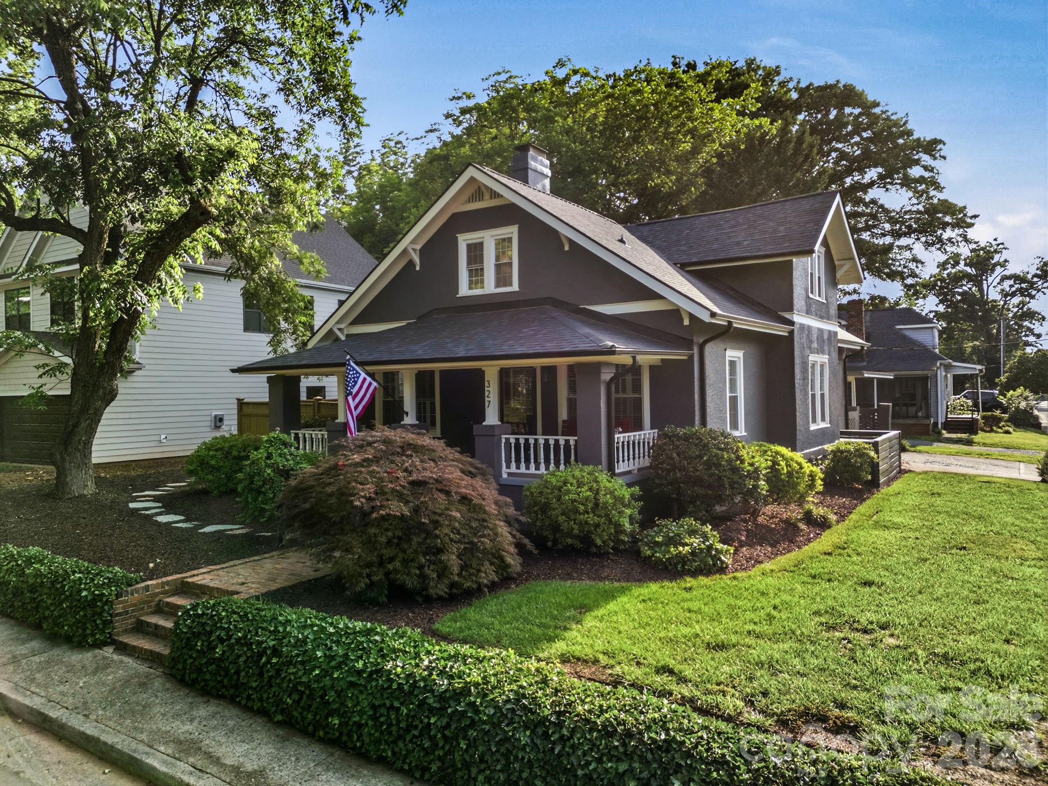 Home for sale at 327 Campus Street, Charlotte, NC — photo 2 of 48