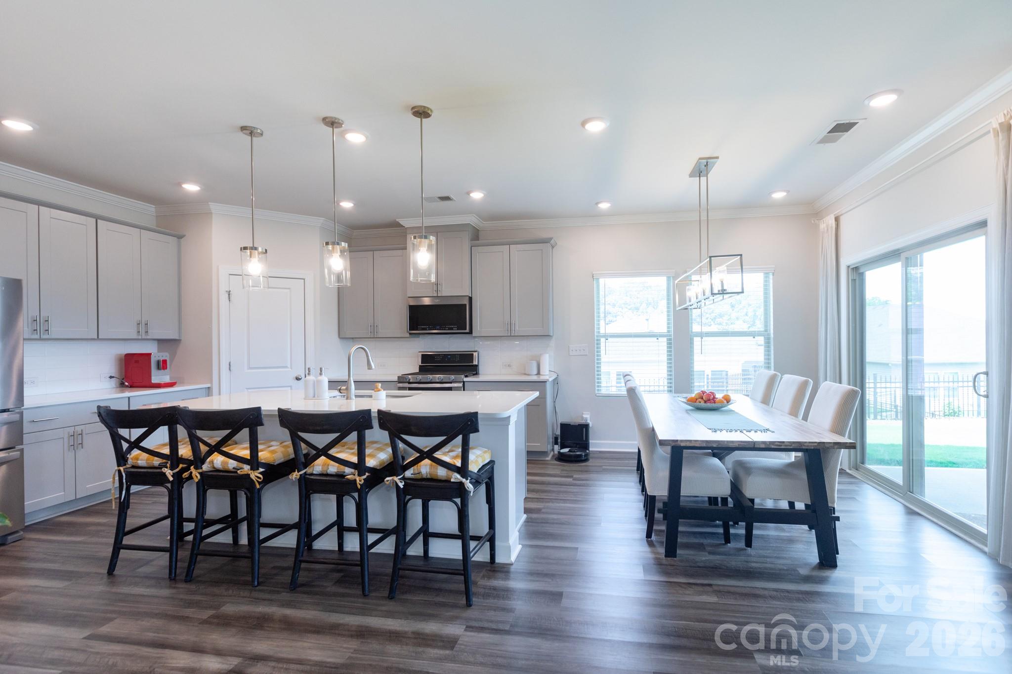 Home for sale at 11809 Red Leaf Drive, Charlotte, NC — photo 11 of 45