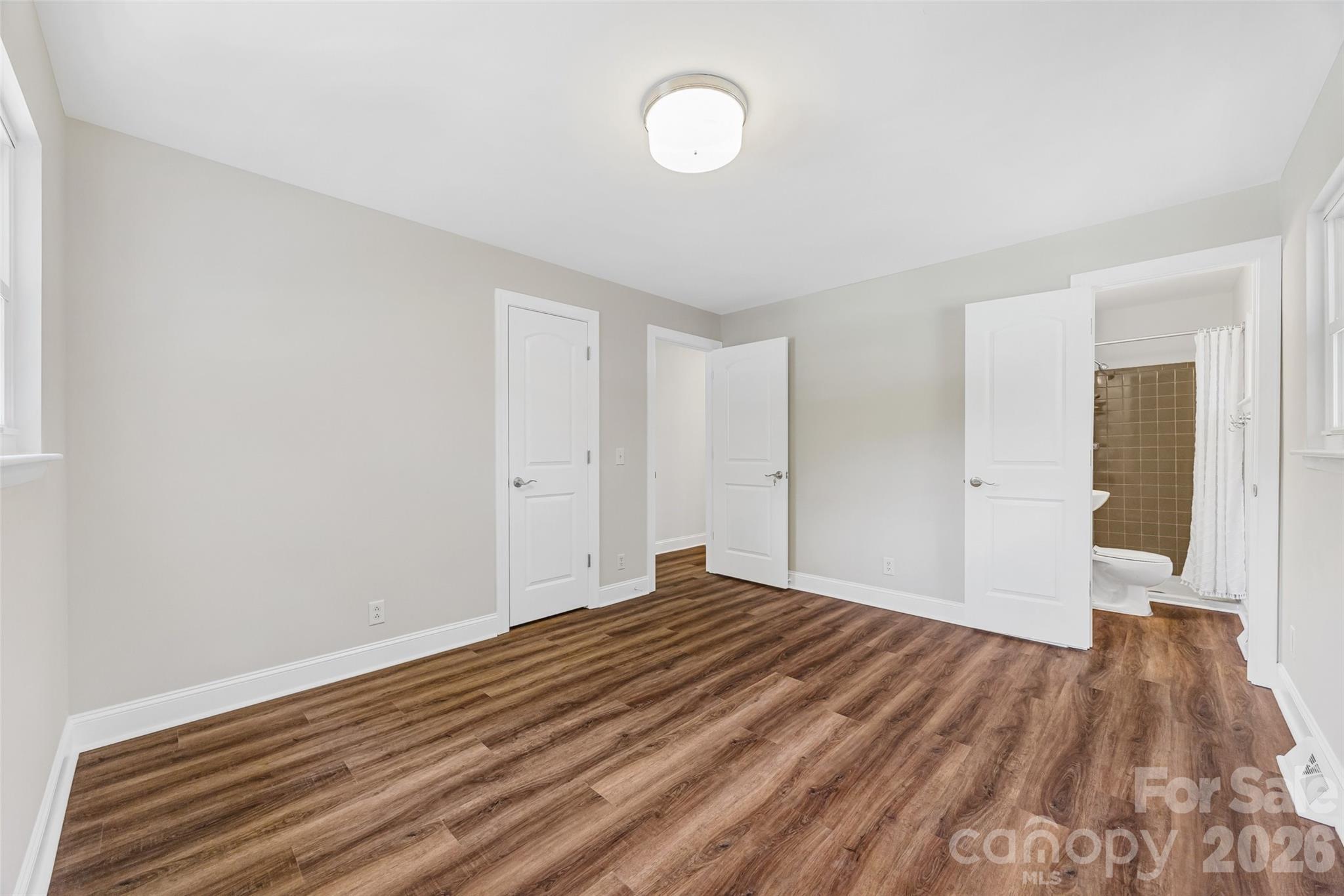 Photo 20 of 2111 Shalimar Drive, Charlotte, NC