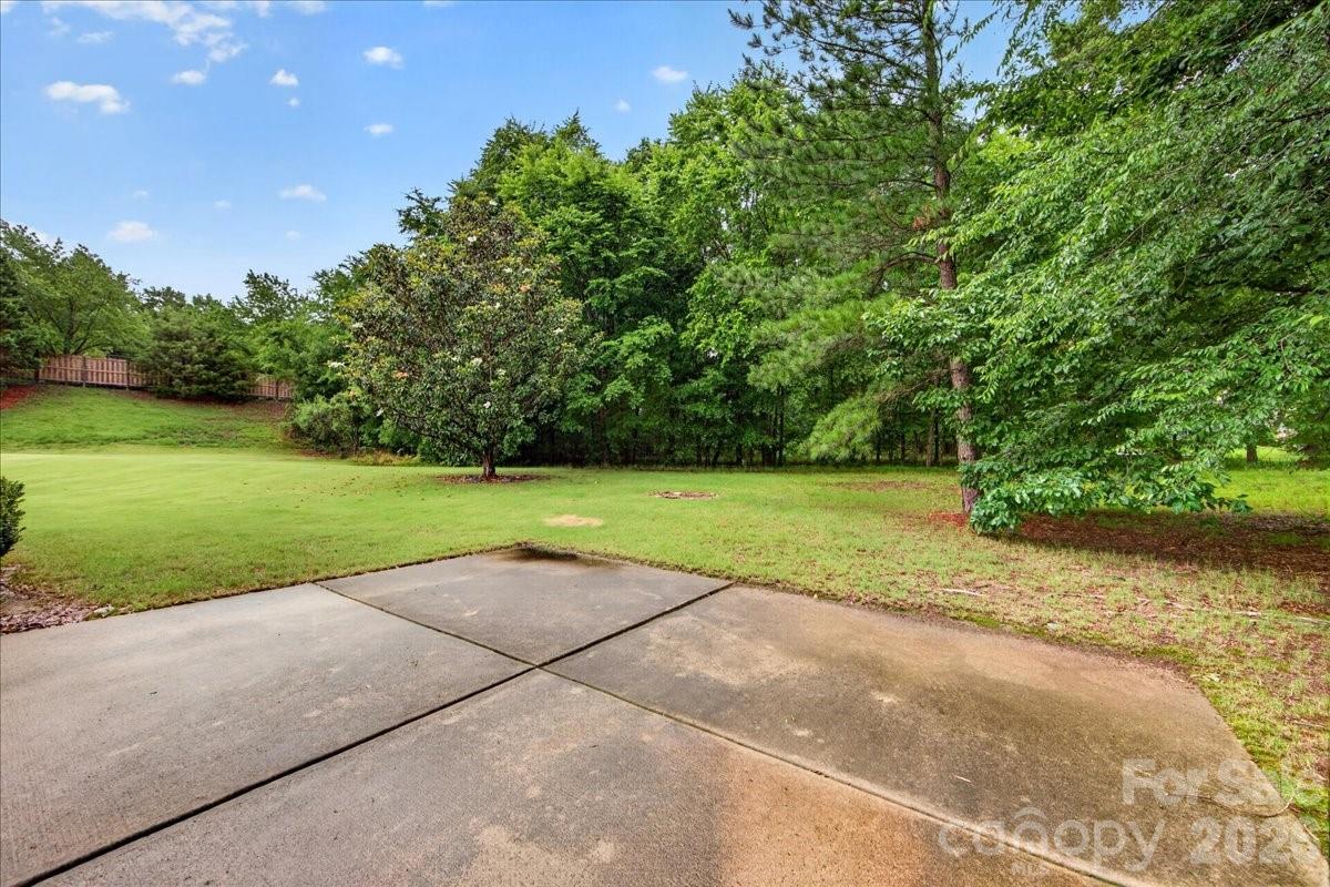 Photo 45 of 10604 Knight Castle Drive60, Charlotte, NC