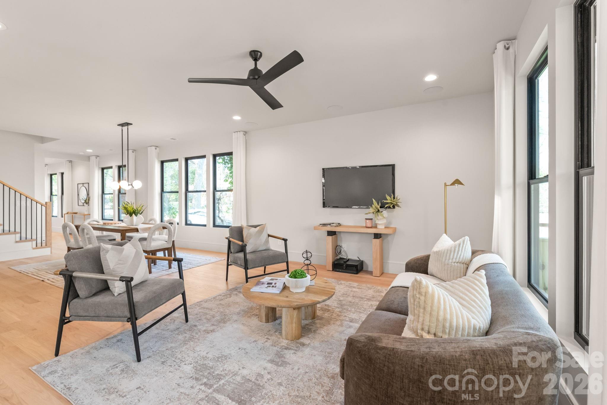 Photo 16 of 1814 Logie Avenue, Charlotte, NC