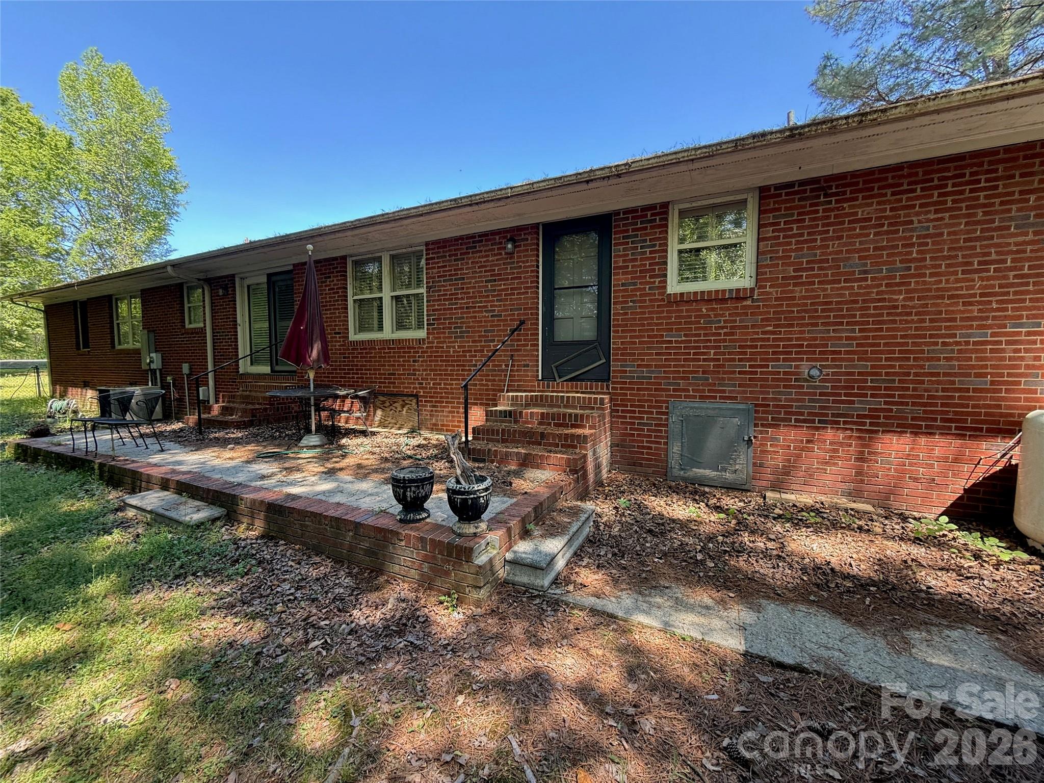 Photo 2 of 714 Crestmont Drive SE, Concord, NC