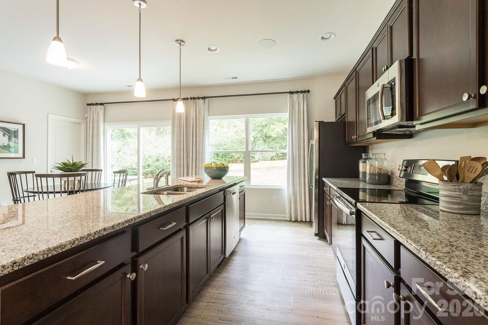 Photo 13 of 4021 Juno Drive, Charlotte, NC