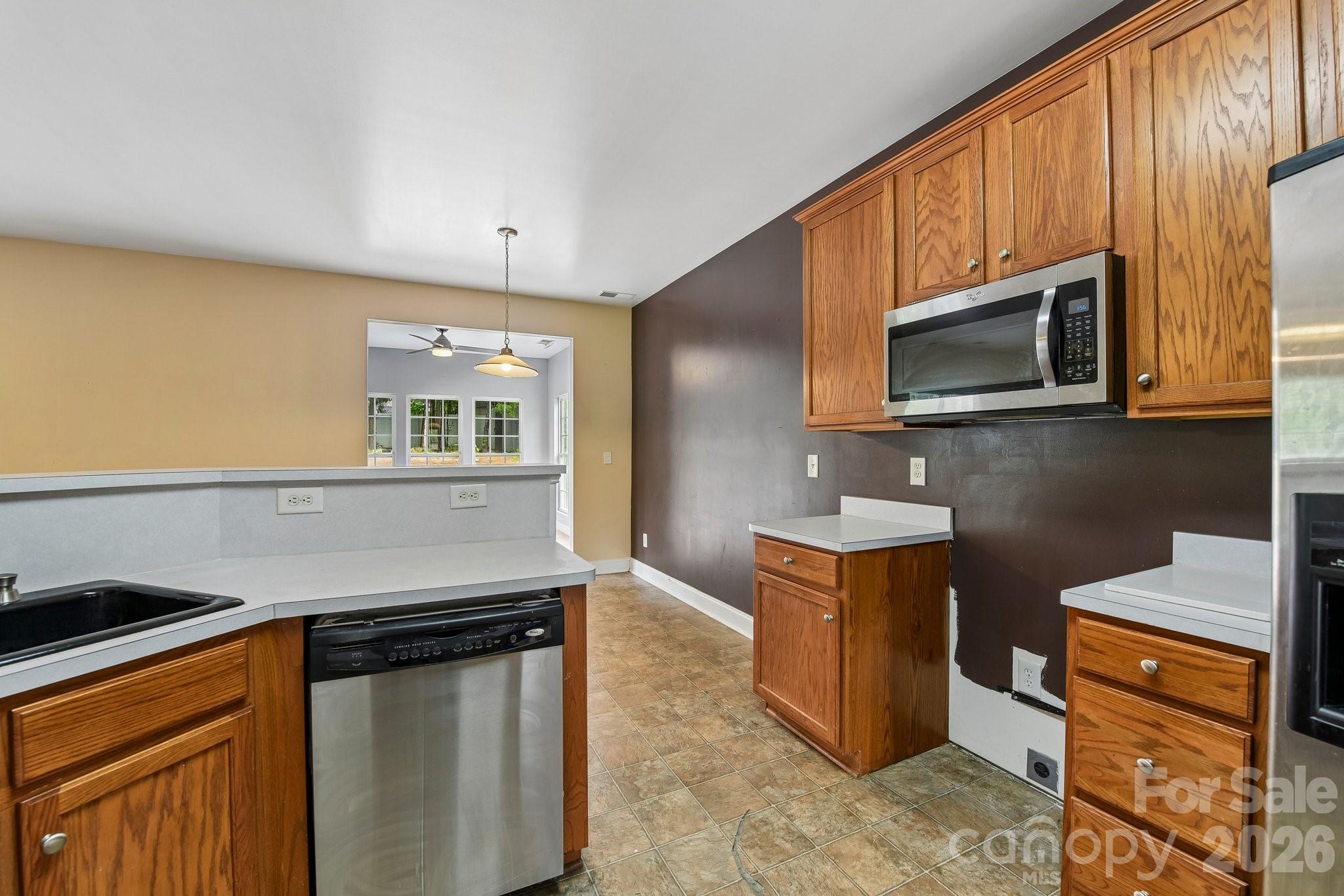 Photo 9 of 8718 Buttonwood Court, Charlotte, NC