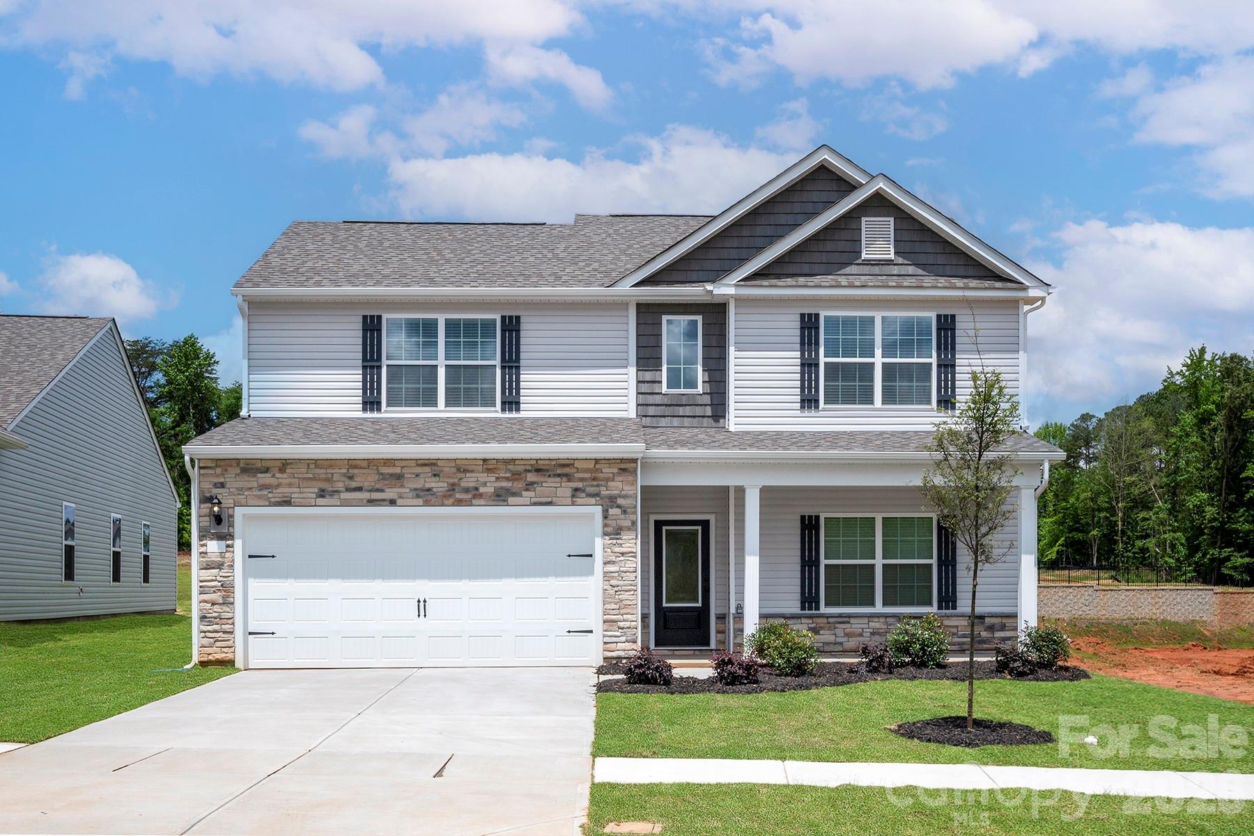 6734 Fairford Drive, Charlotte, NC