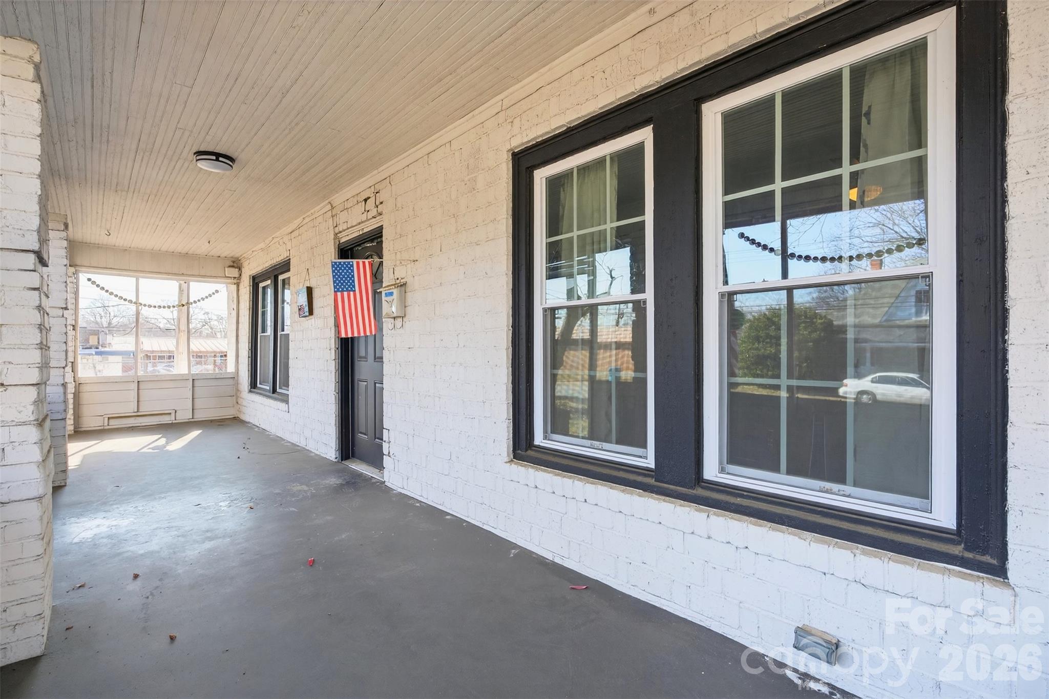 121 Holland Street, Gaffney, SC - photo 3 of 38