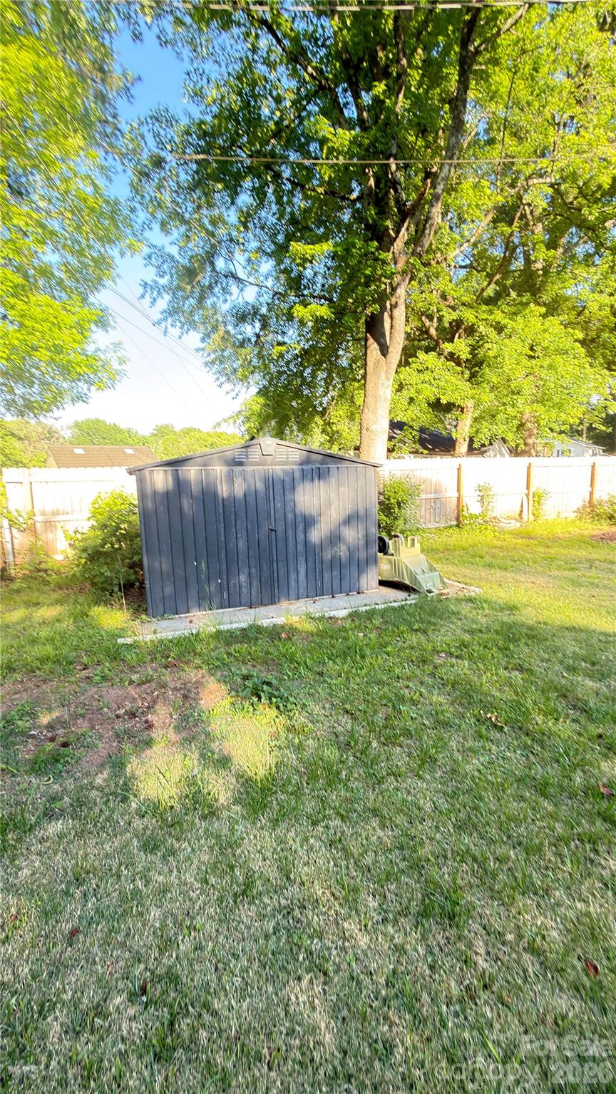 4131 Woodgreen Terrace, Charlotte, NC - photo 33 of 45