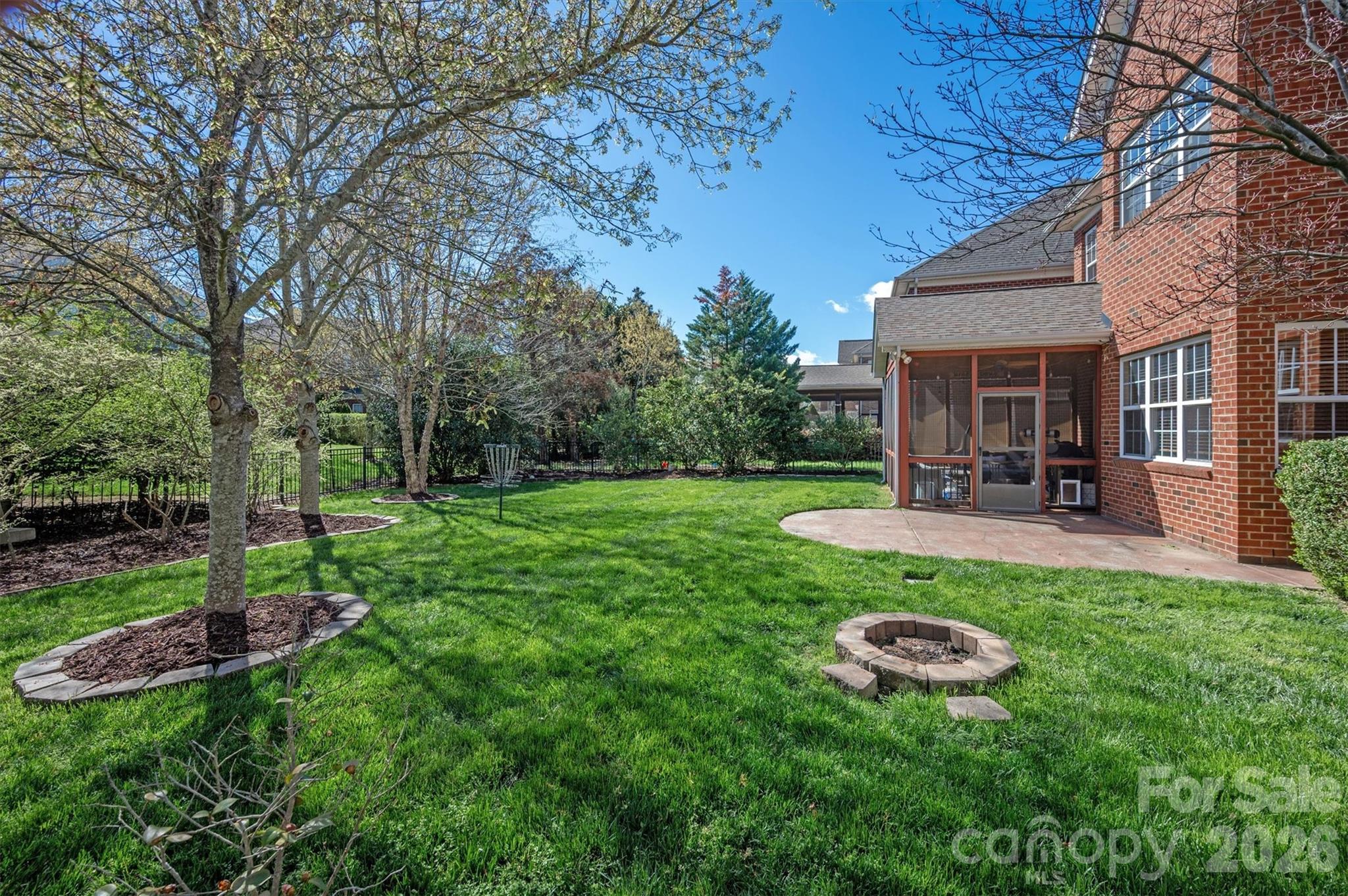 Photo 38 of 4936 Hawk Shadow Lane, Charlotte, NC