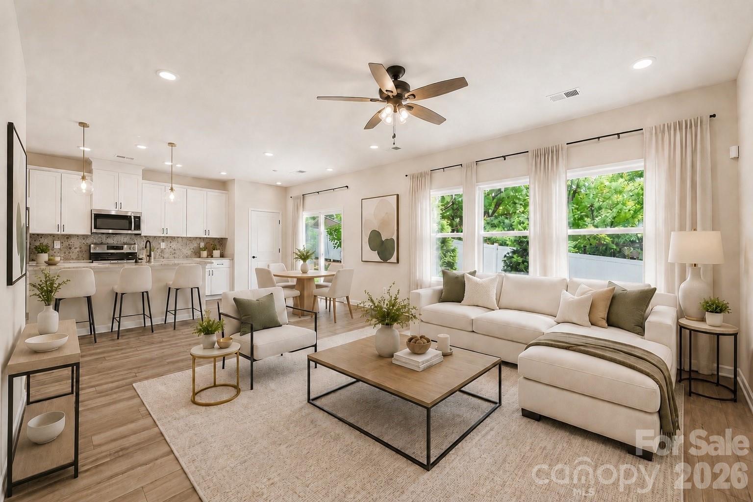Home for sale at 1160 Harland Street, Charlotte, NC — photo 4 of 39