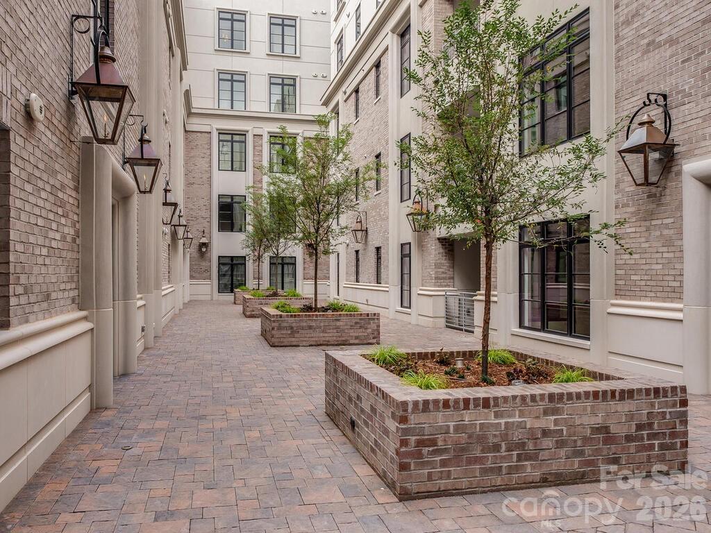 Photo 15 of 1333 Queens RoadD1, Charlotte, NC