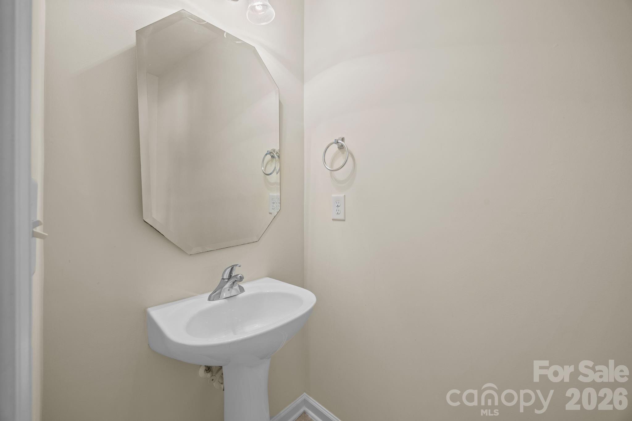 Photo 17 of 11138 Derryrush Drive, Charlotte, NC