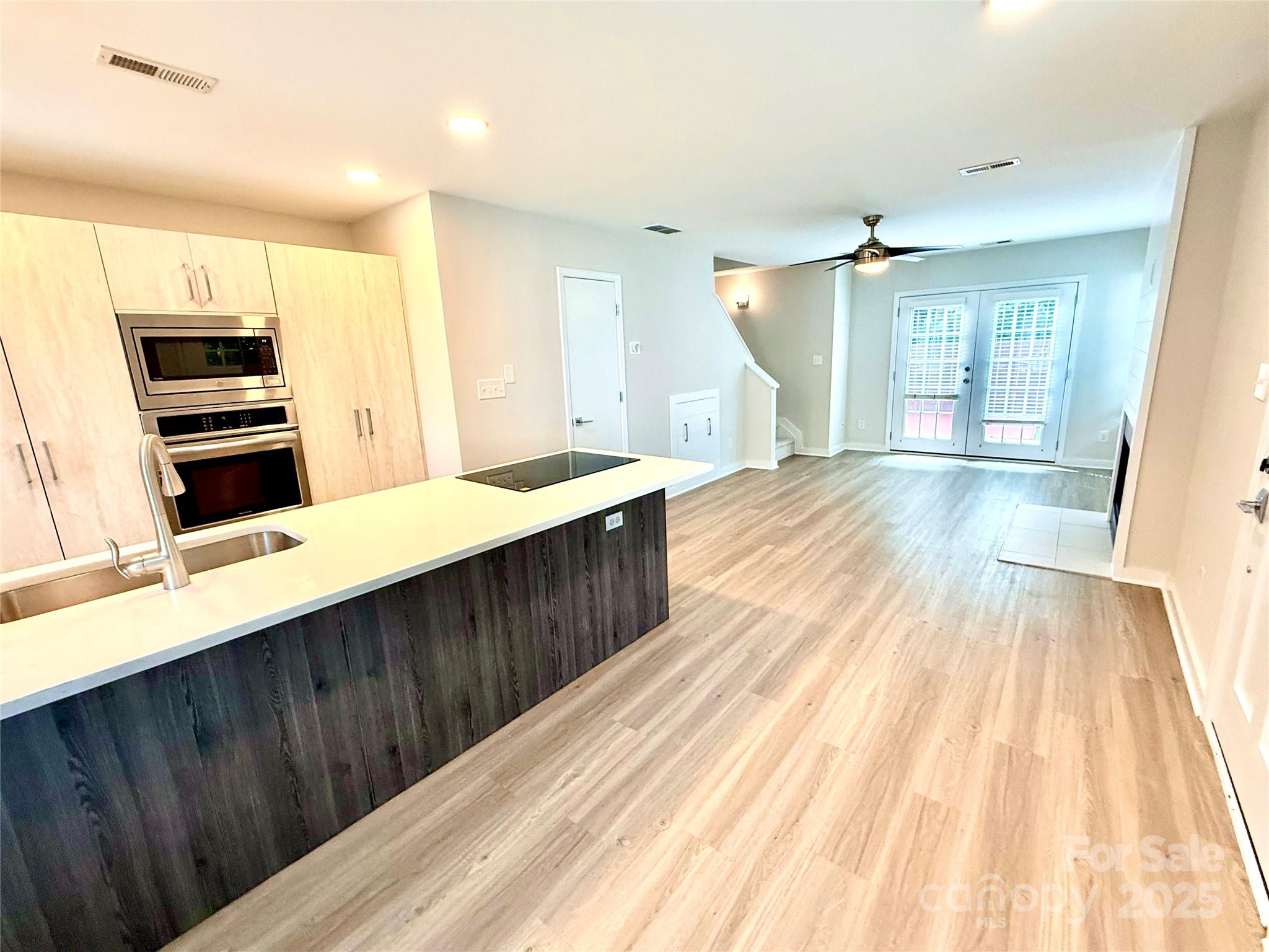 1519 Briar Creek RoadB, Charlotte, NC - photo 6 of 33