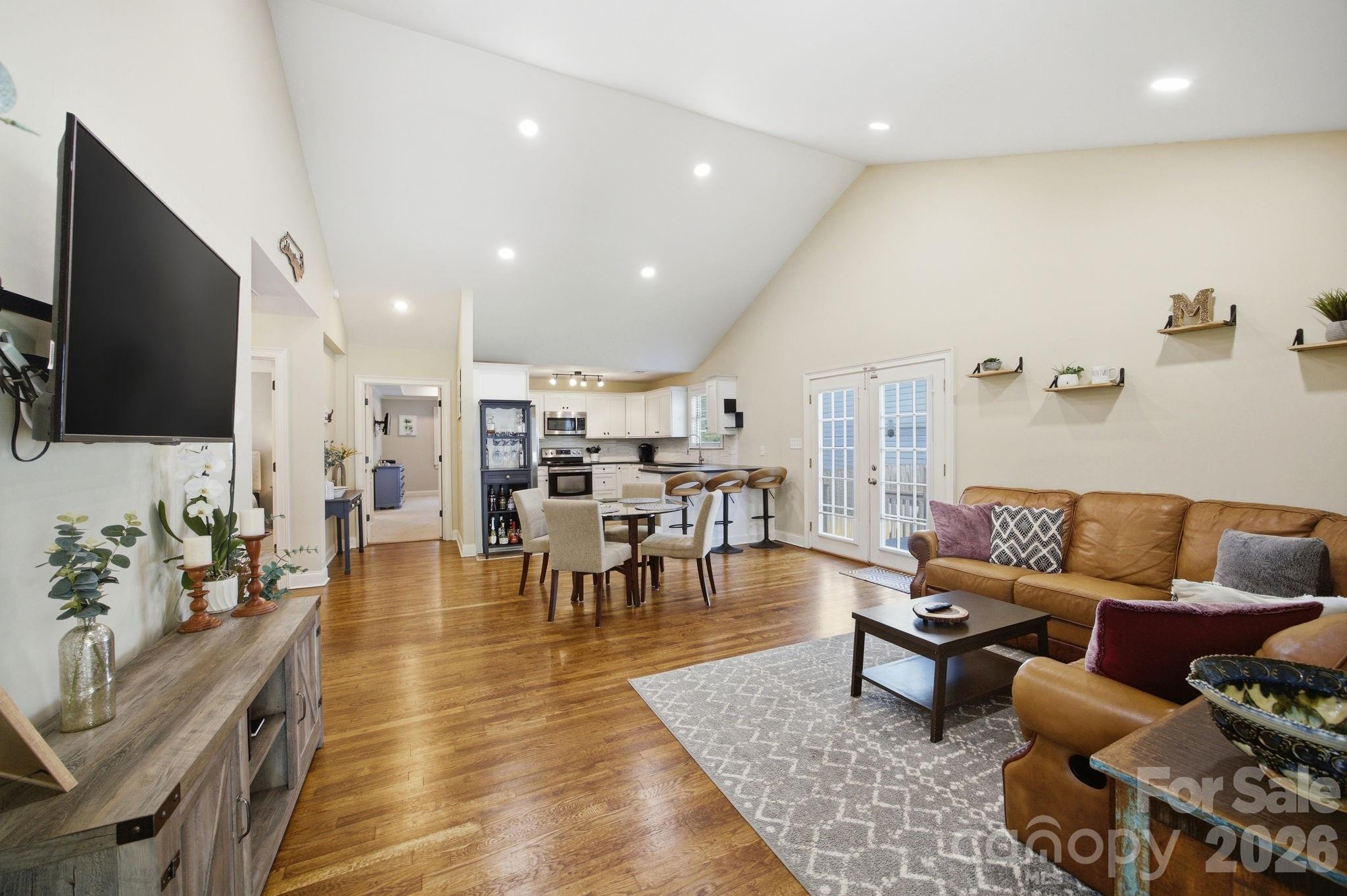 Photo 3 of 1742 Dunkirk Drive, Charlotte, NC