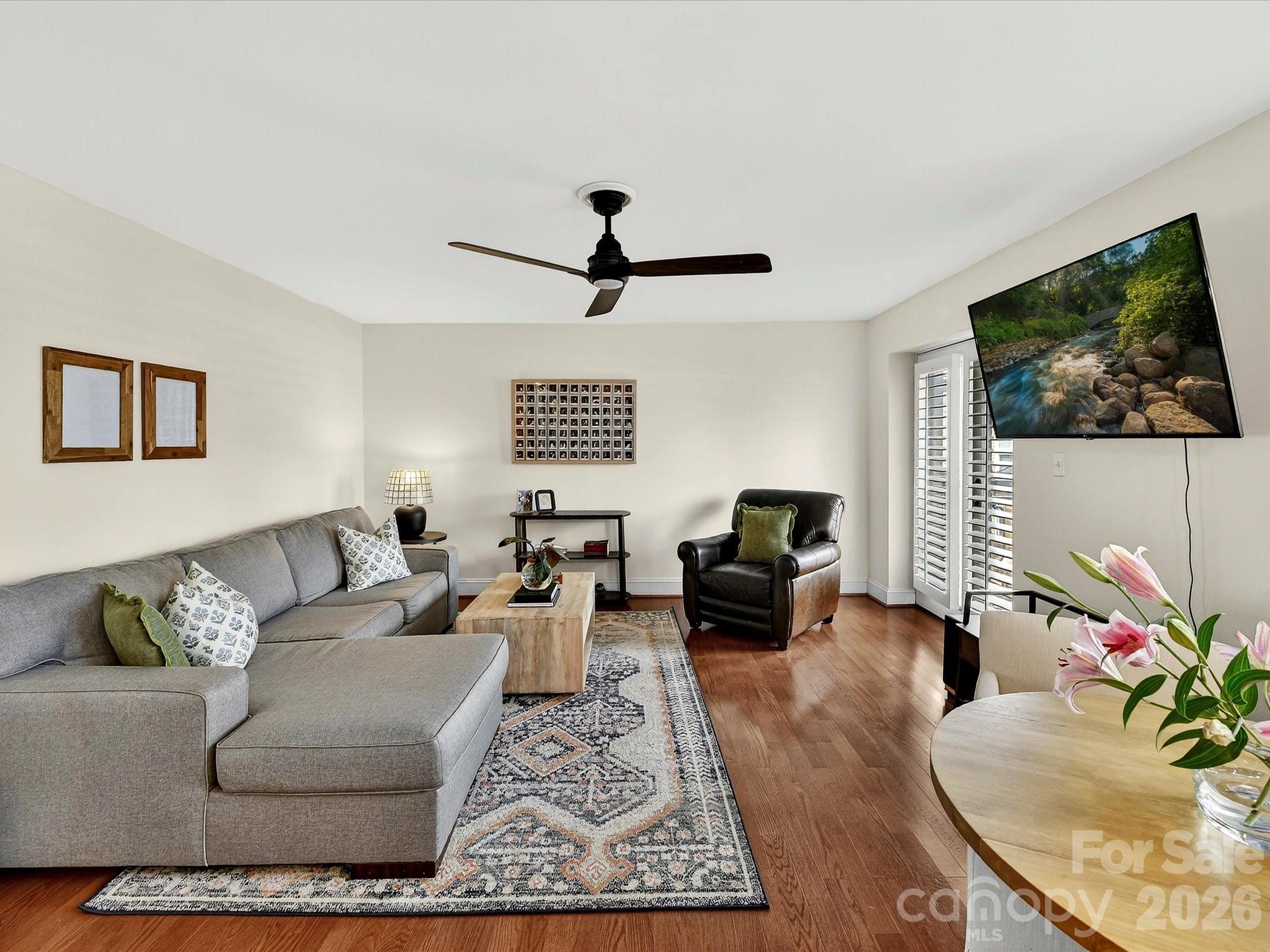 Photo 4 of 217 N Dotger AvenueD10, Charlotte, NC