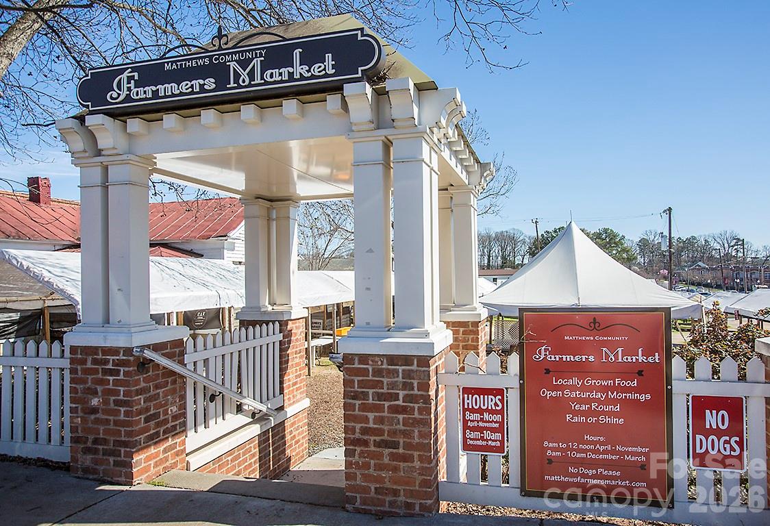 Photo 32 of 2143 Knickerbocker Drive, Charlotte, NC