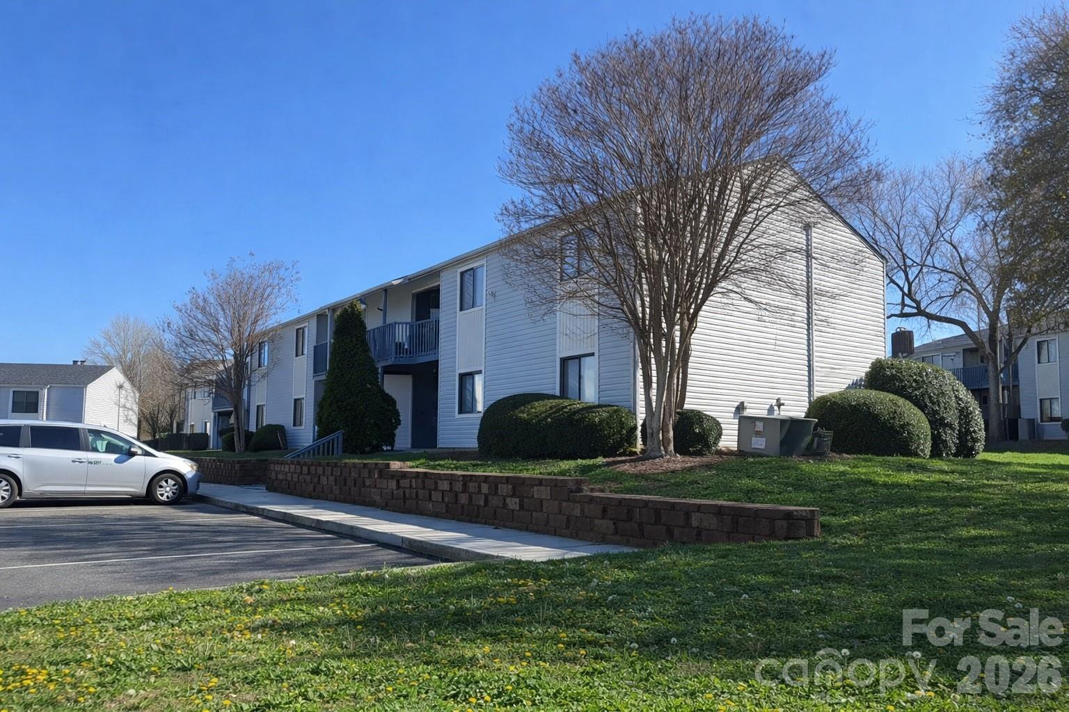 Photo 15 of 11027 Harrowfield Road, Charlotte, NC