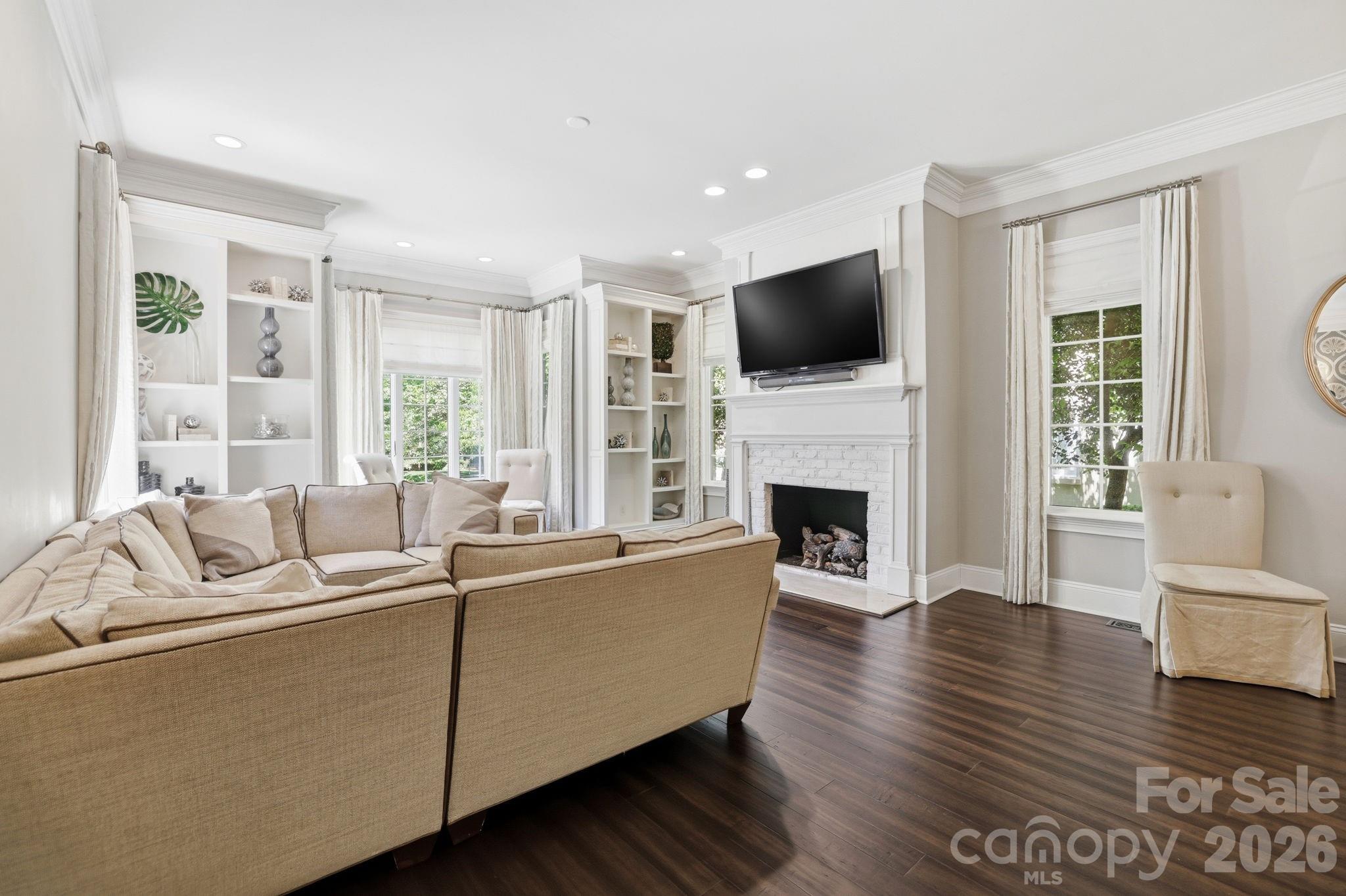 1909 Maryland Avenue, Charlotte, NC - photo 3 of 33