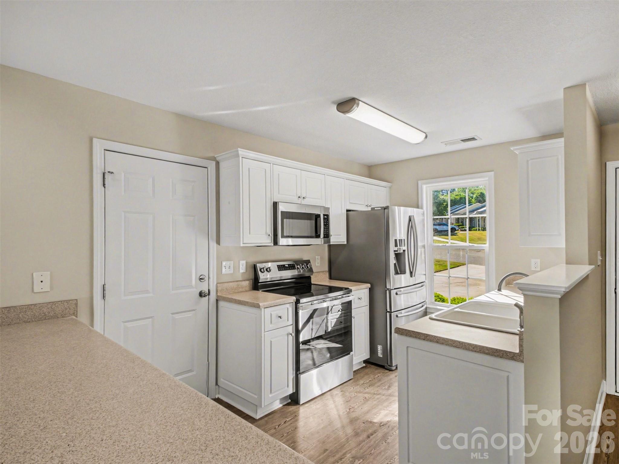 Photo 3 of 2956 Trimble Circle NW, Concord, NC