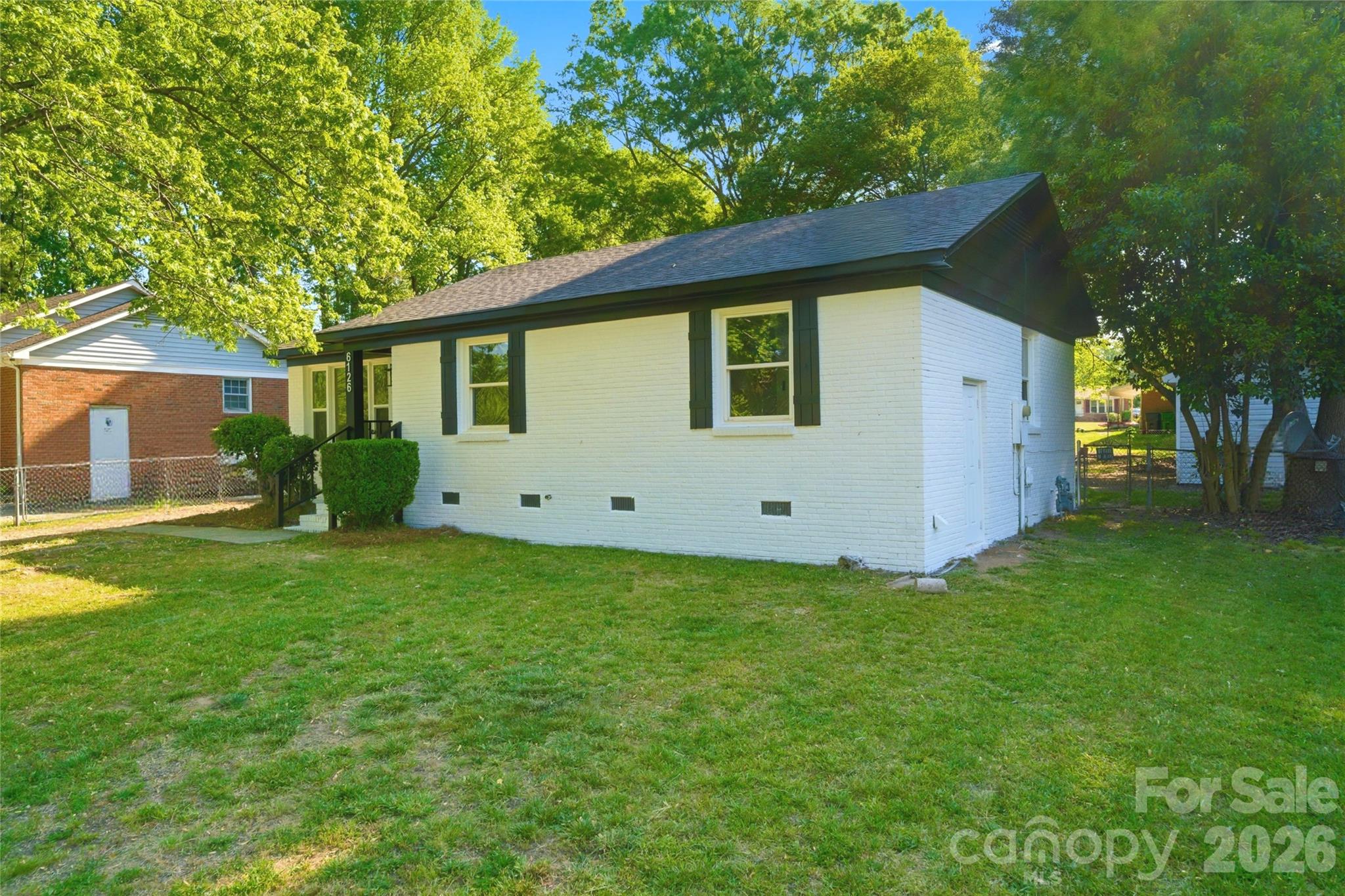6126 Amberly Lane, Charlotte, NC - photo 28 of 32