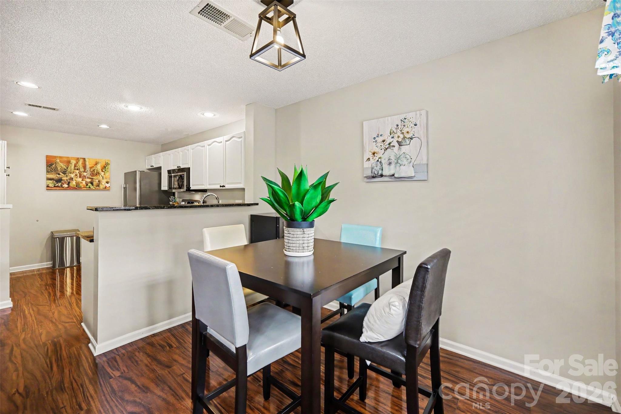 Photo 8 of 9725 Mattforest Circle, Charlotte, NC