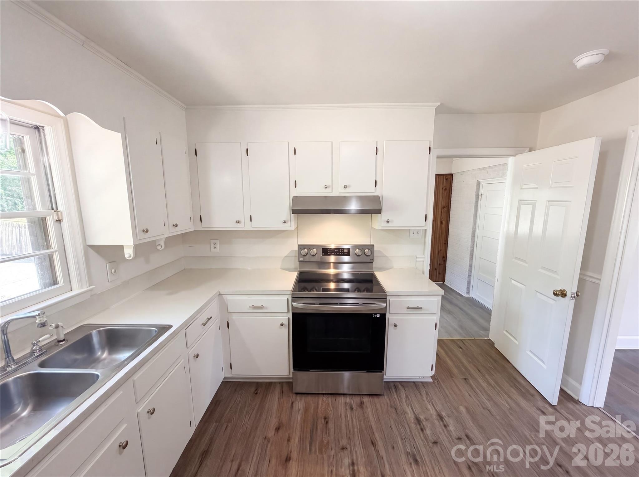 Photo 7 of 1815 Weststone Drive, Charlotte, NC